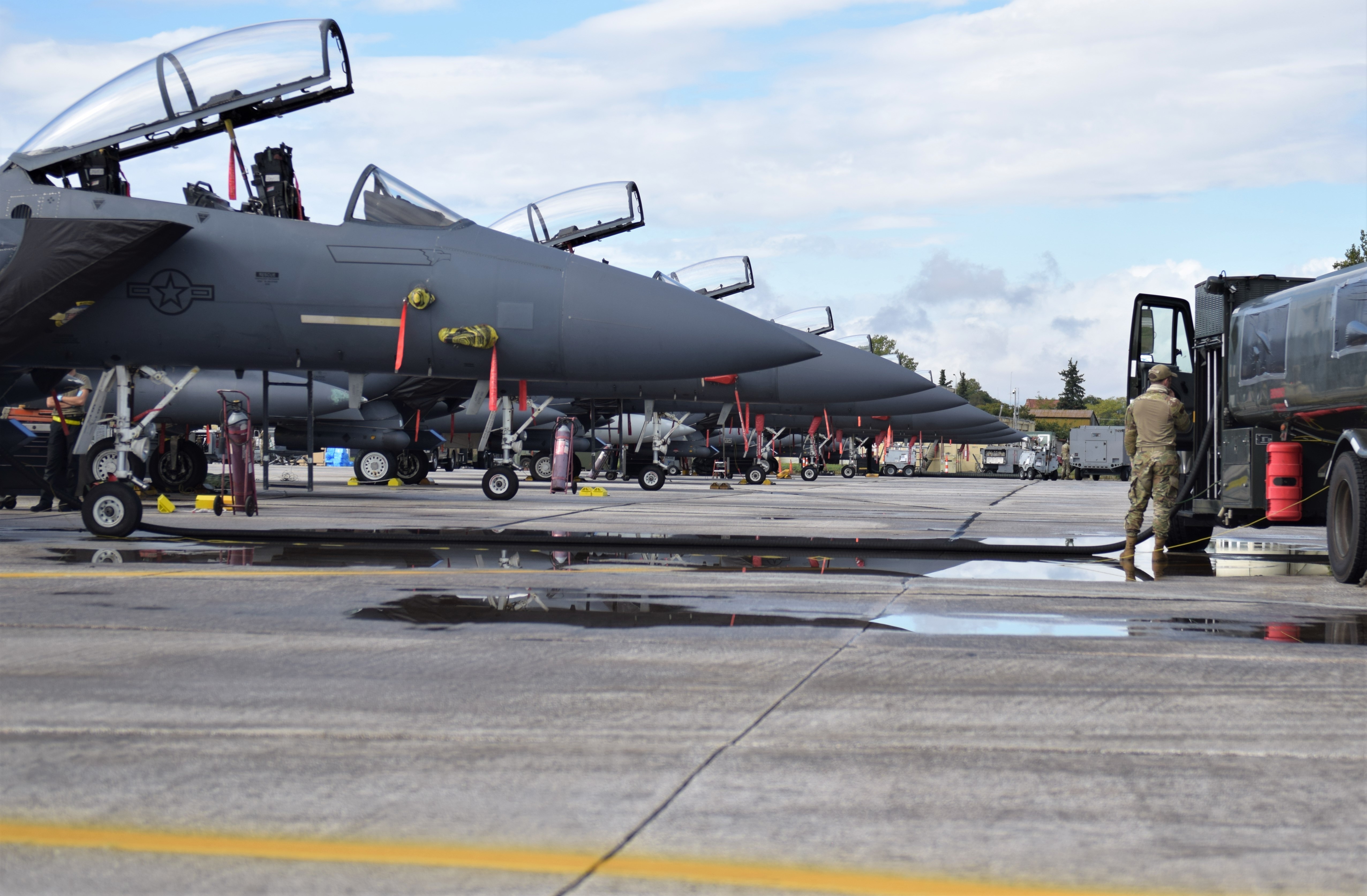 Fueling partnership at Castle Forge > U.S. Air Forces in Europe - Air ...