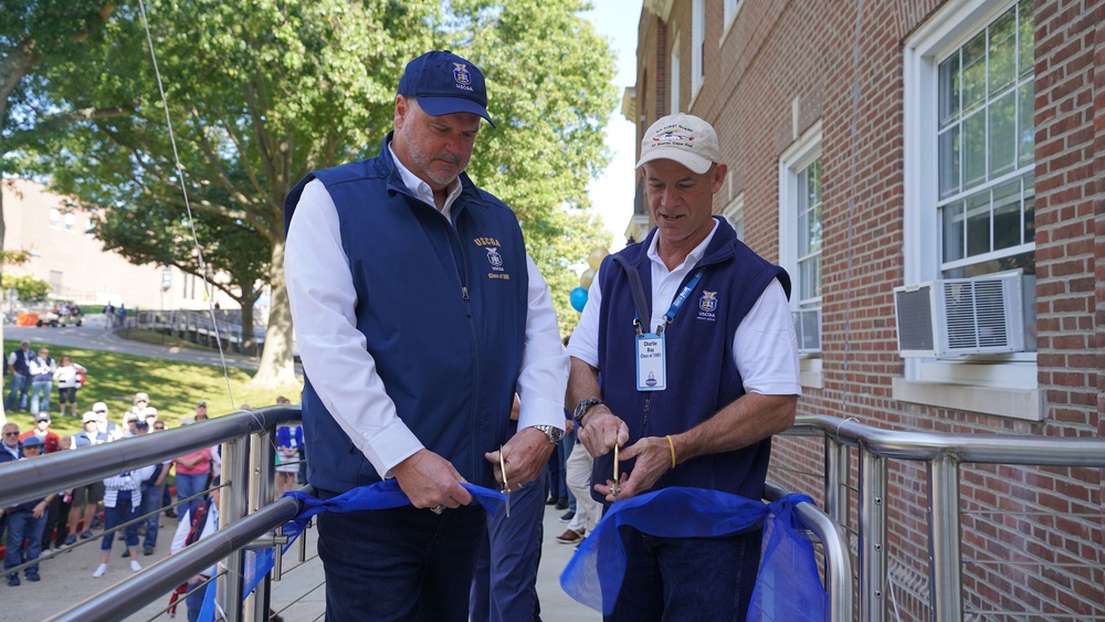 No classmate left behind > United States Coast Guard > My Coast Guard News