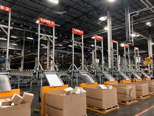 DLA’s first fully automatic shipping system at DLA Distribution ...