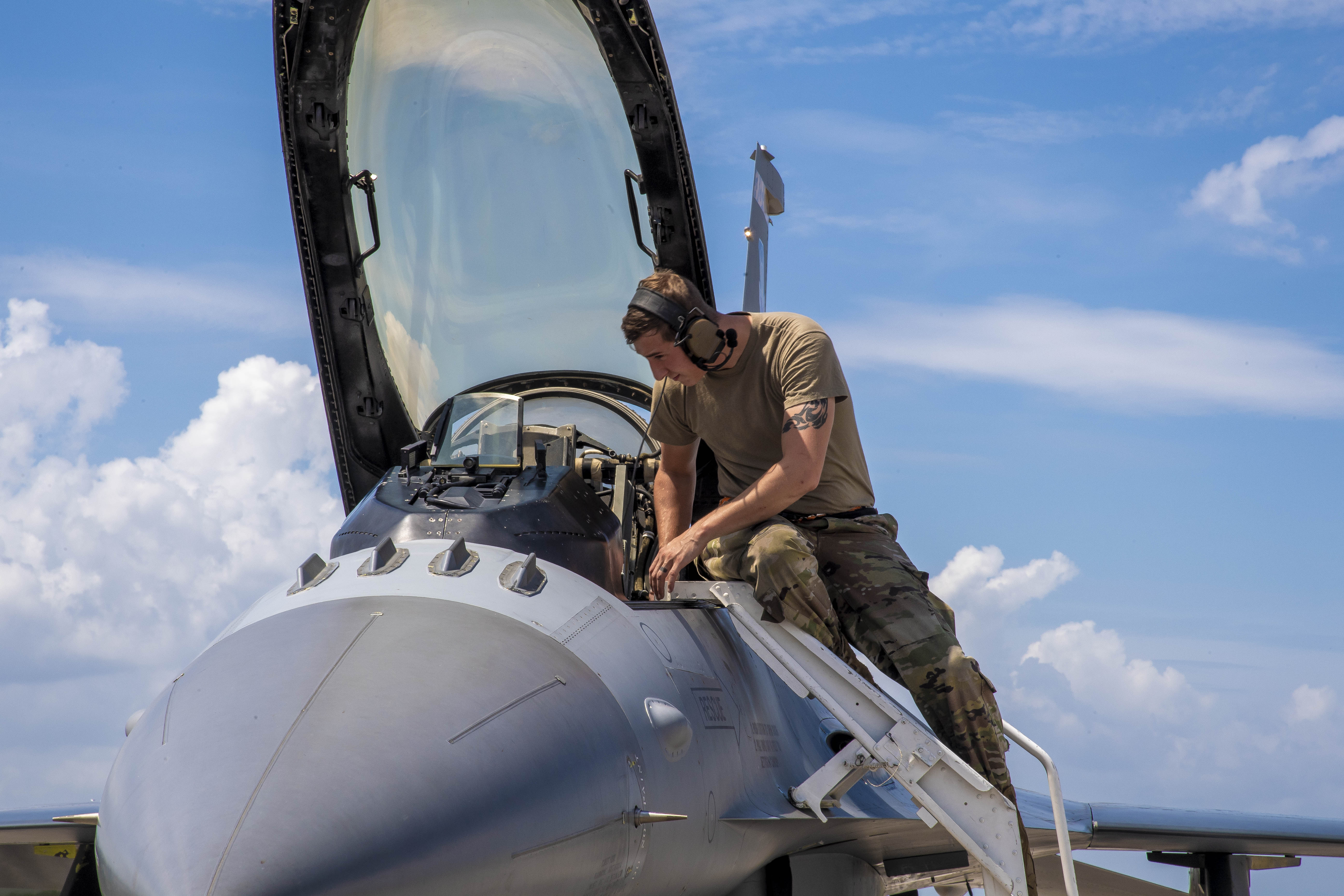 79th FS trains at MacDill AFB > Shaw Air Force Base > Article Display