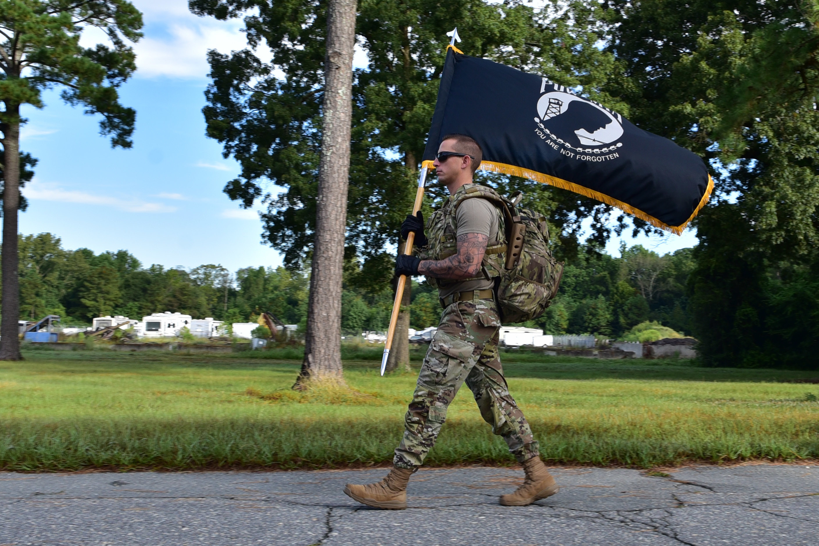 MWD team honor POW/MIA during ruck