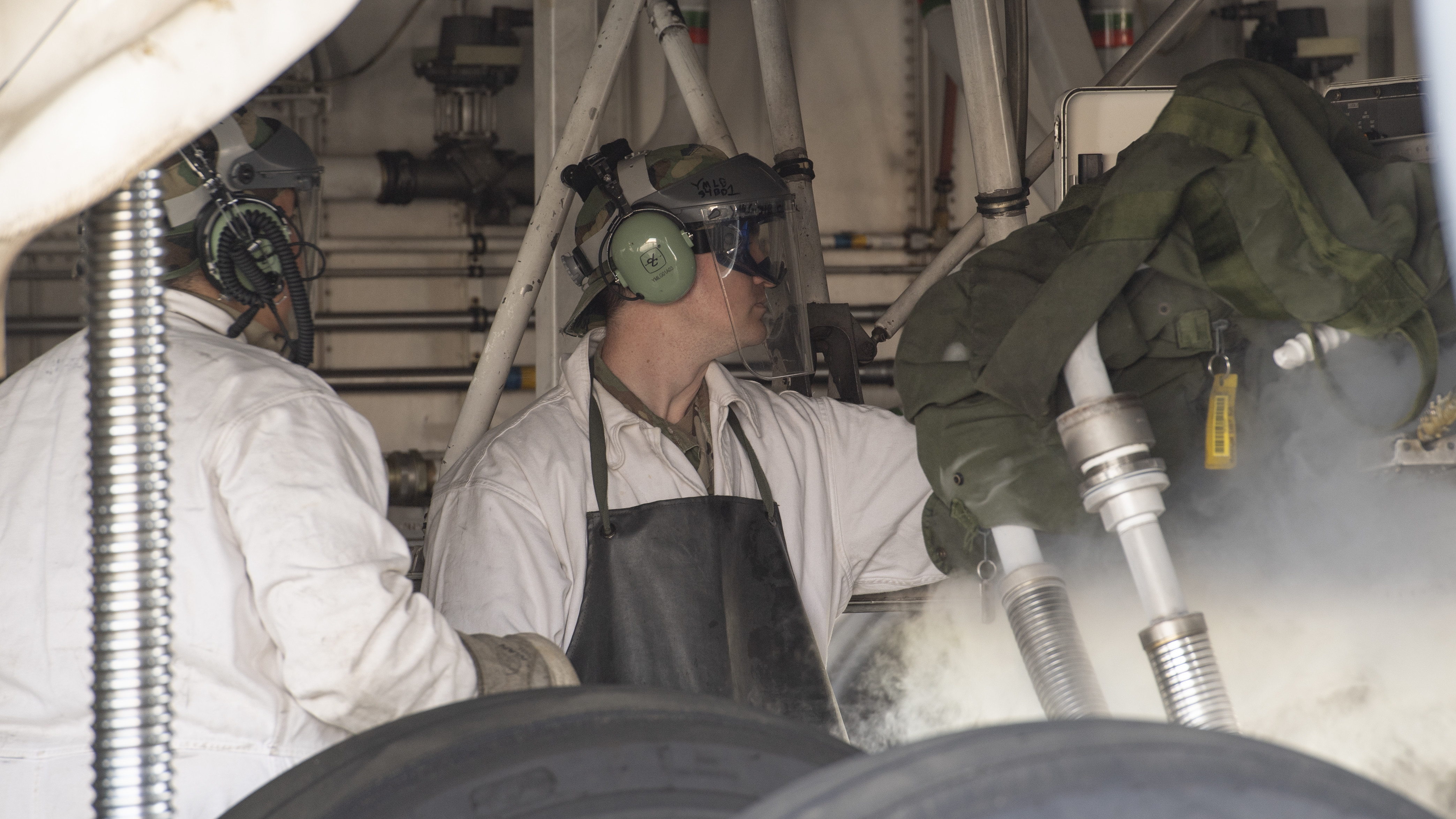 Yokota Airmen train with the colossal C-5M Super Galaxy > Twenty-First ...