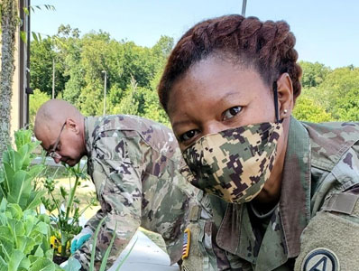 Fort Benning Soldier Recovery Unit Garden Brings Joy > Army Recovery ...