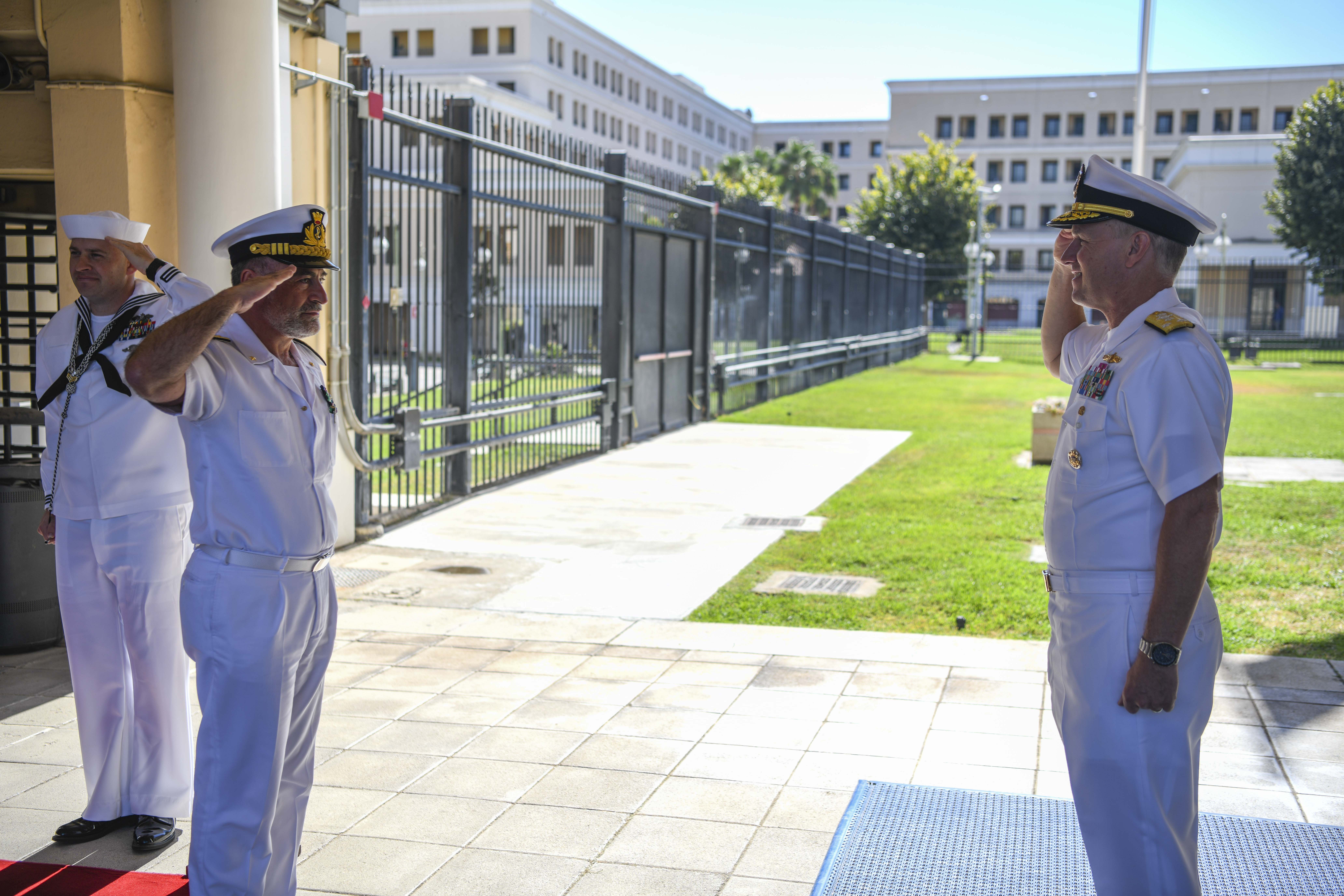 Italian Commander in Chief Naval Fleet visits NAVEUR-NAVAF-SIXTHFLT ...
