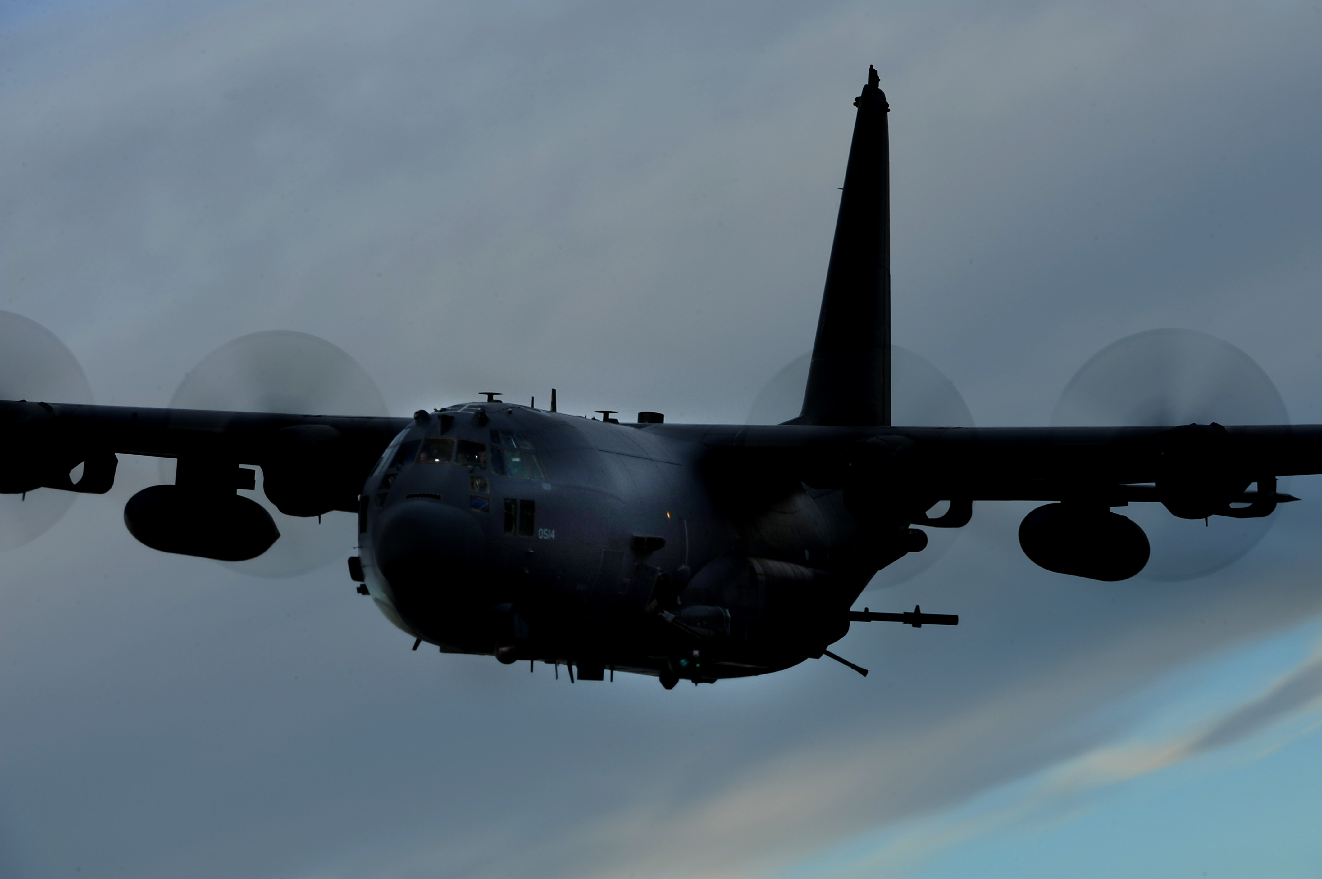 Pravd podobn Chamtiv Misty Lockheed Ac 130 Leskl Nam sto Smysl