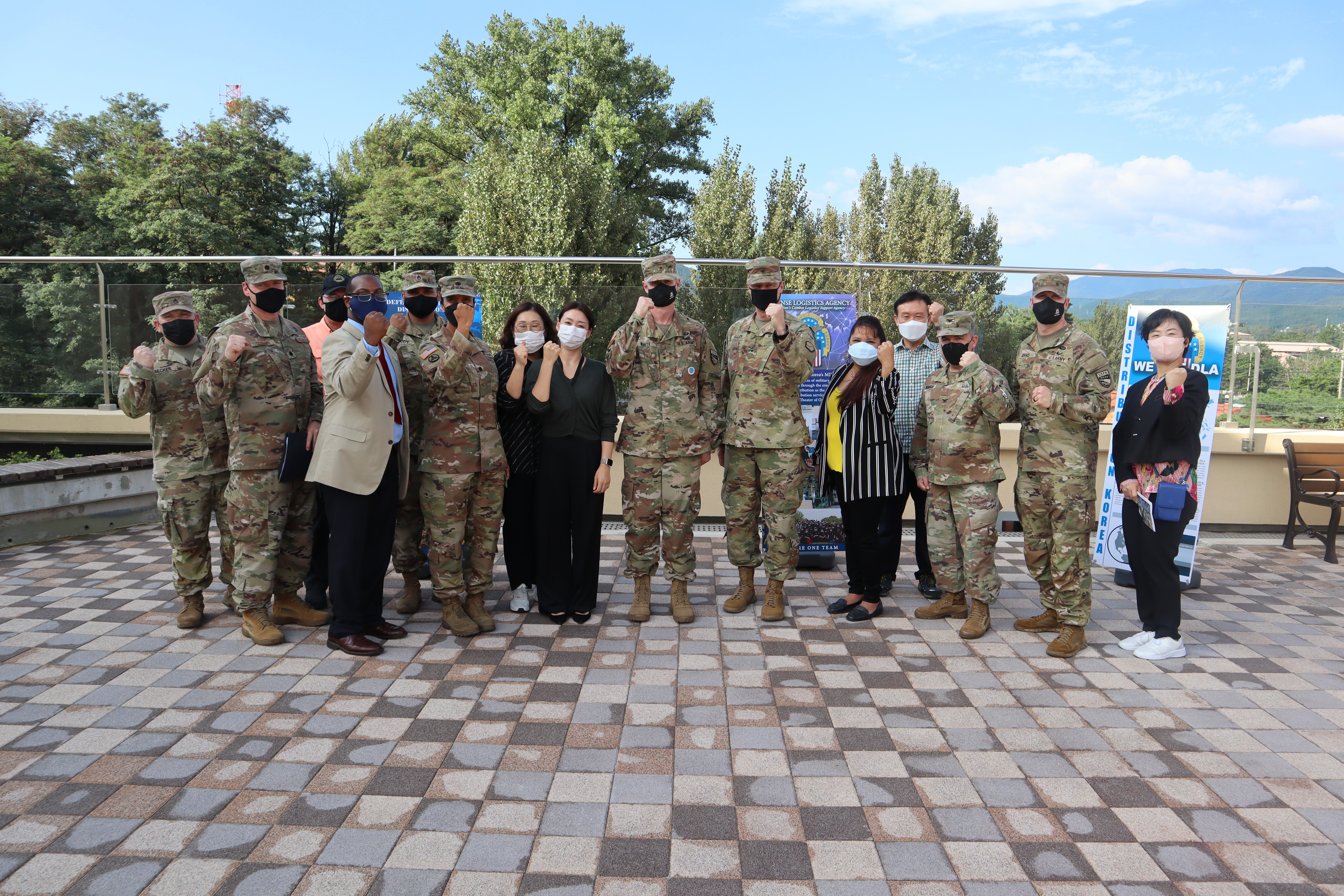 U.S. Forces Korea and 19th Expeditionary Sustainment leaders visit DLA ...