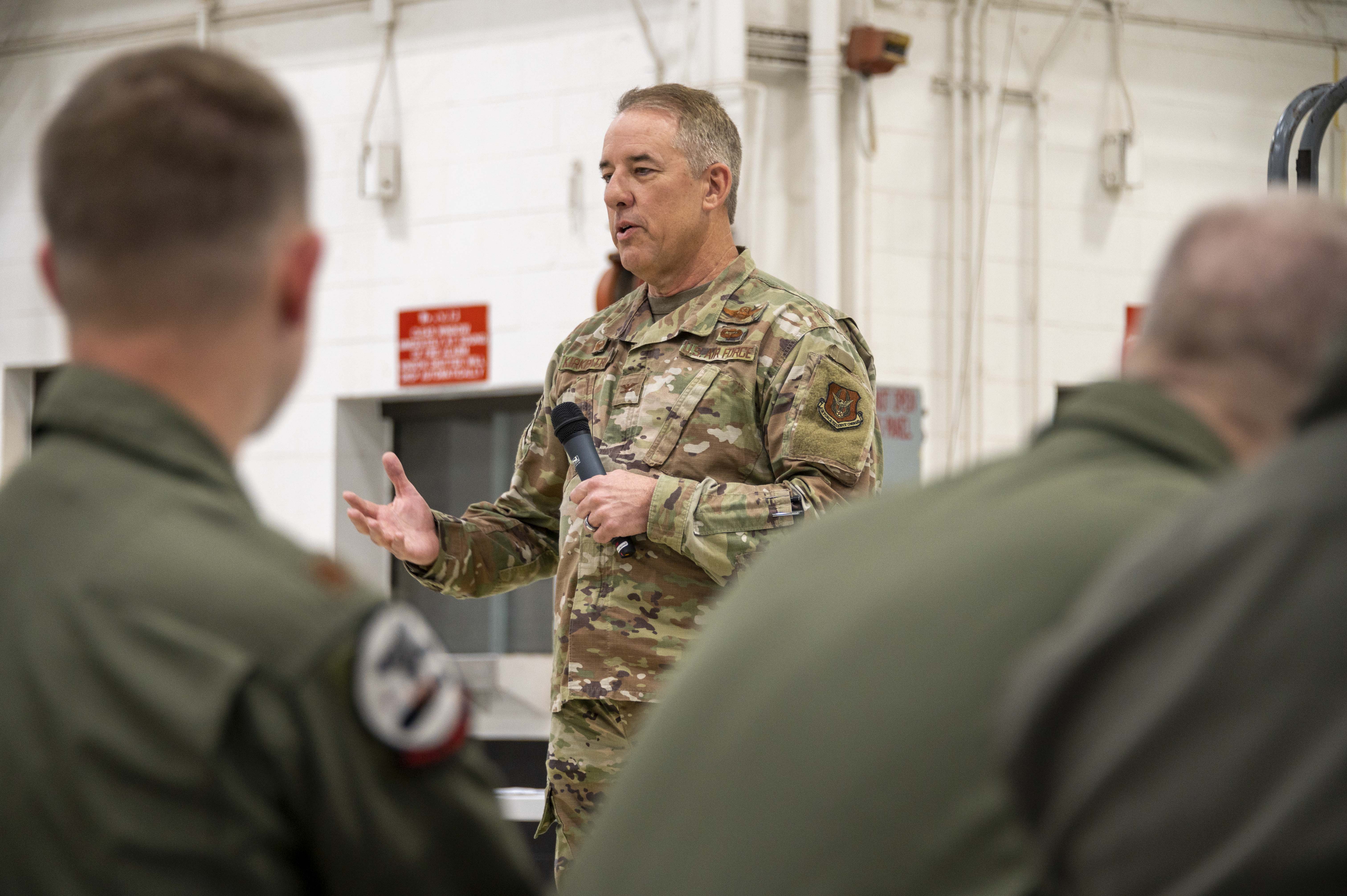 489th Bomb Group commander's call