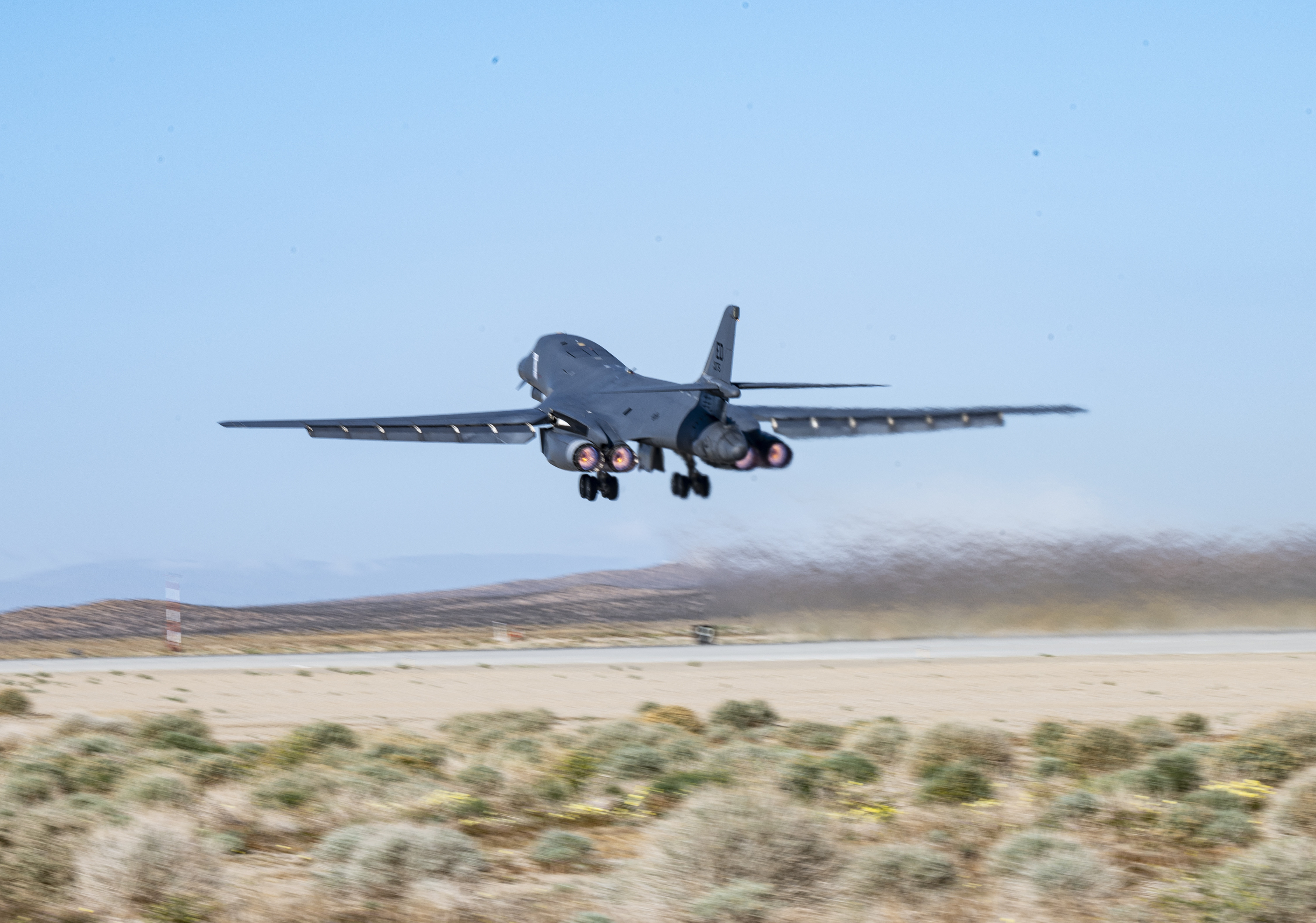 A B-1B Lancer takes off from Edwards AFB for PDM > Edwards Air Force ...