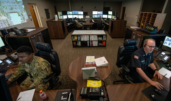 Dispatchers: the first link in the emergency response chain > 505th ...