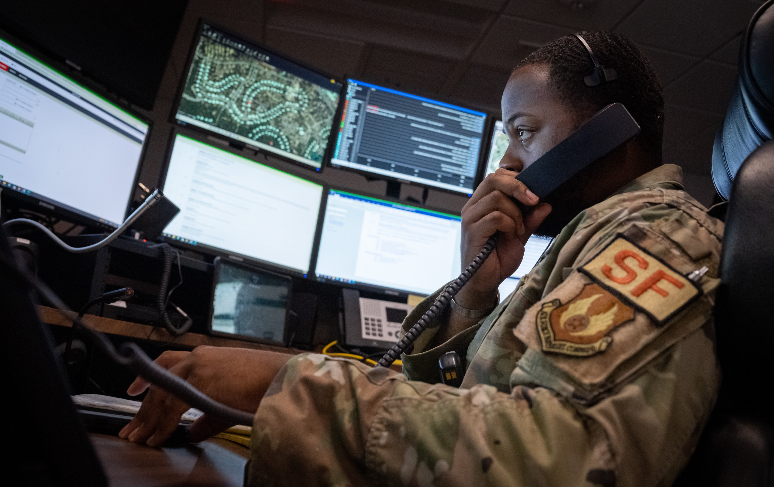 Dispatchers: the first link in the emergency response chain > Eglin Air ...