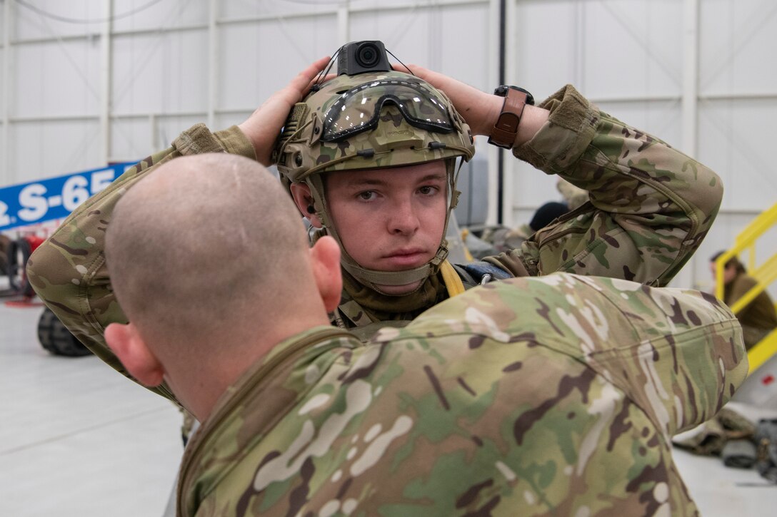 3rd ASOS jumps Geronimo