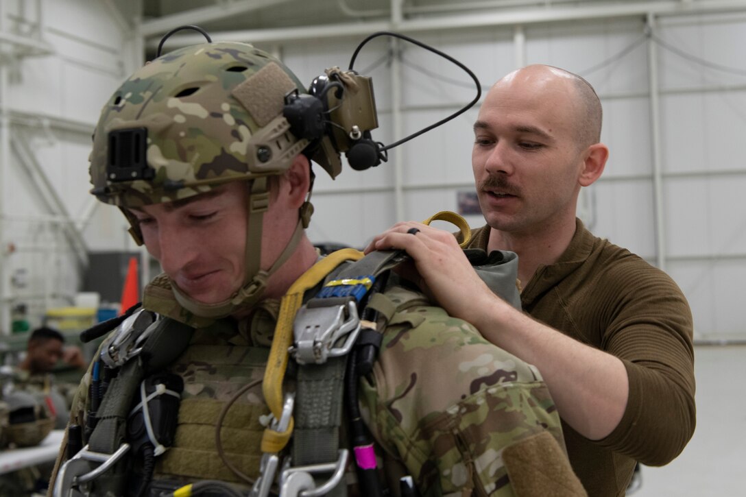 3rd ASOS jumps Geronimo