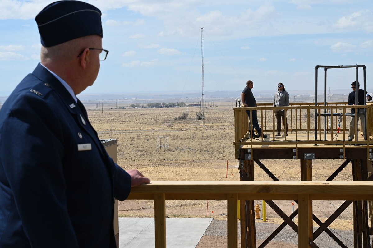 KAFB welcomes new AFRL Skywave lab > Kirtland Air Force Base > Article ...