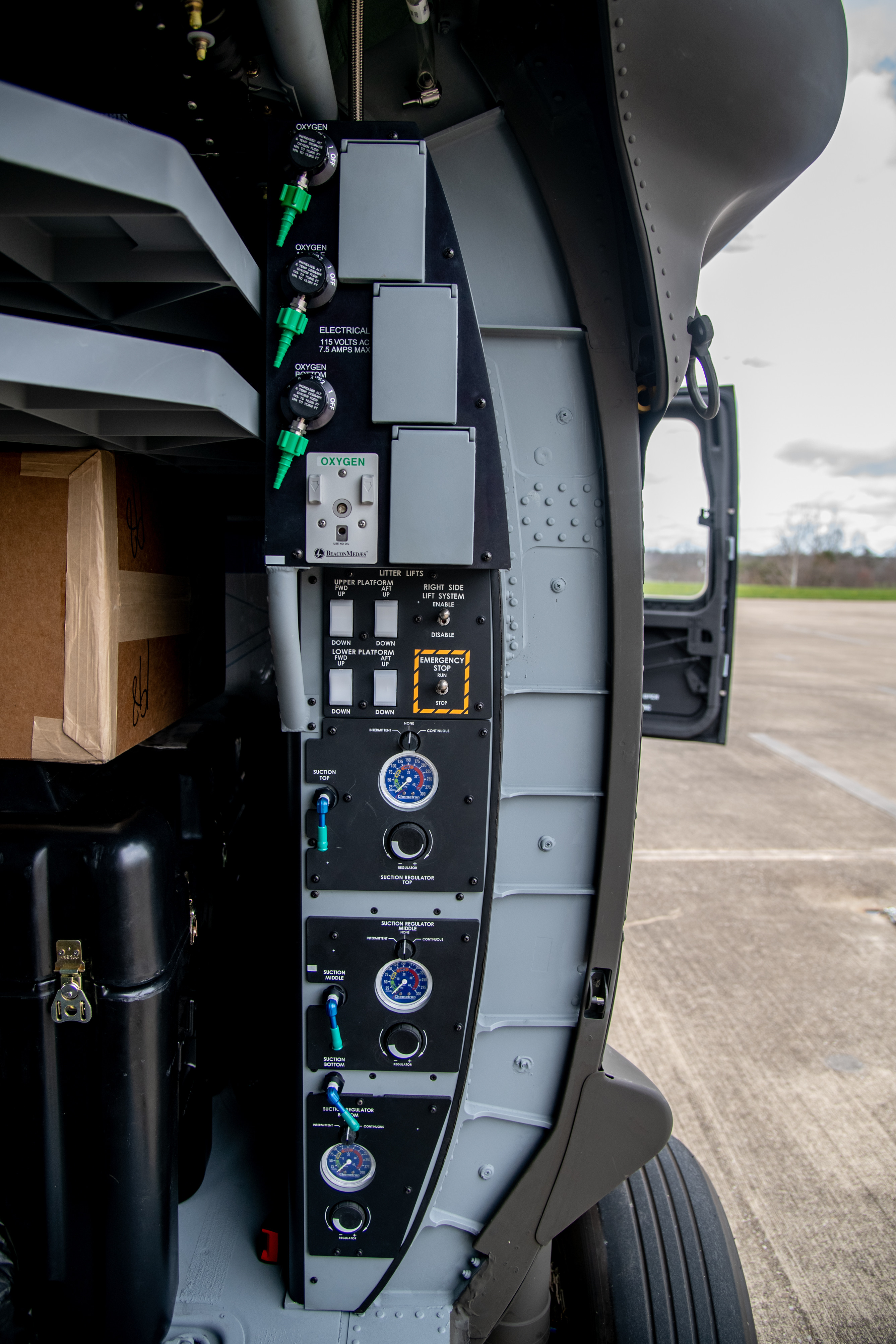 W.Va. Guard unit receives first new MEDEVAC HH-60M “Mike” Black Hawk ...