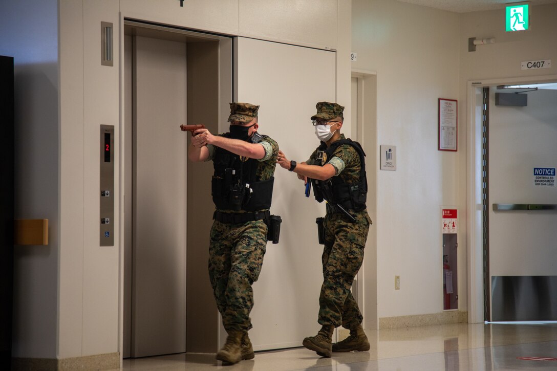 MCAS Iwakuni Marines conduct active shooter drill