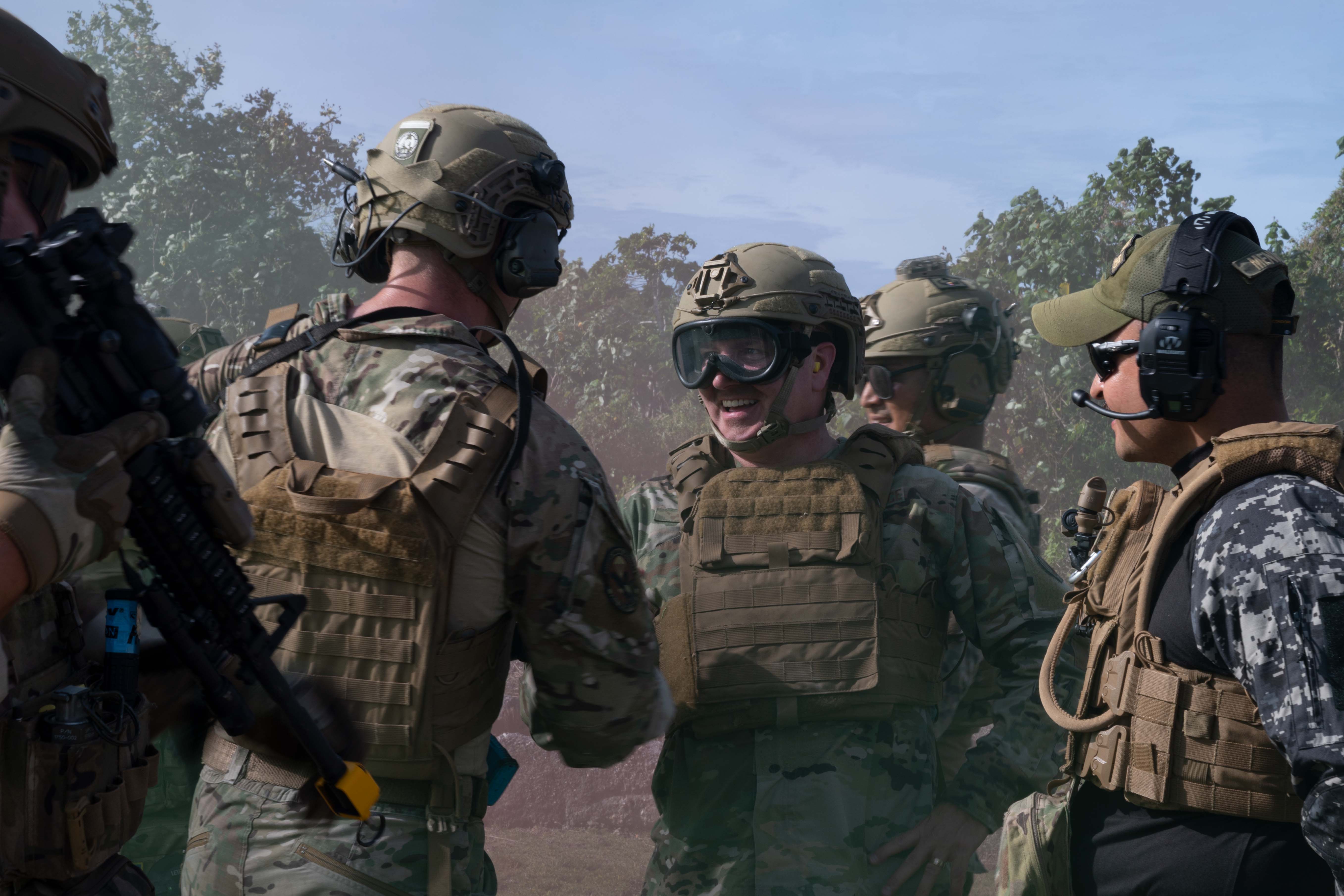 PACAF command chief visits Andersen AFB > Andersen Air Force Base ...