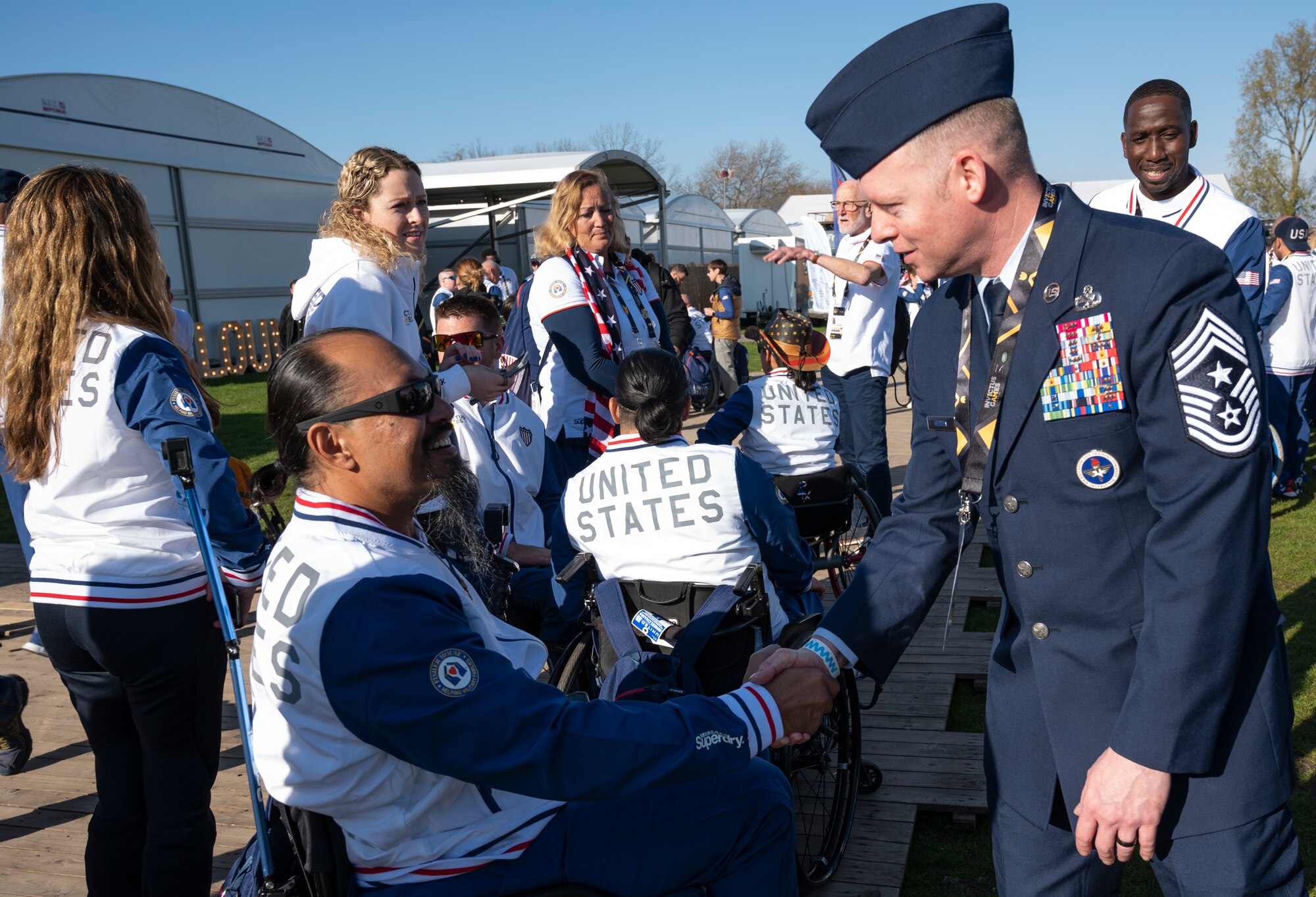 USAFE-AFAFRICA command chief visits Invictus Games 2022 > Secretary of ...