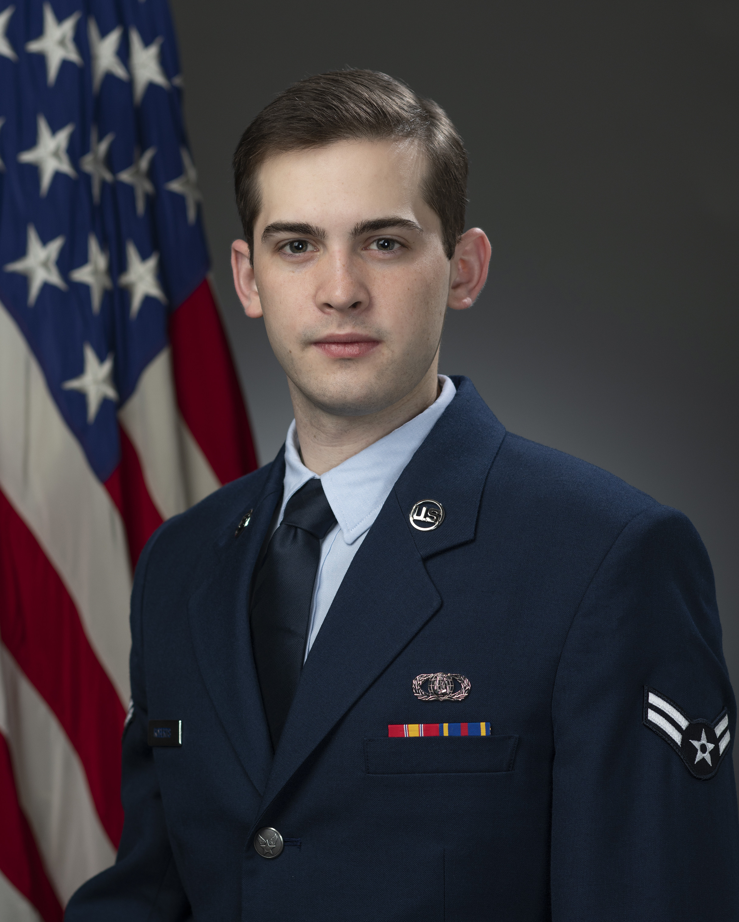 official bio photo Ben Roberts