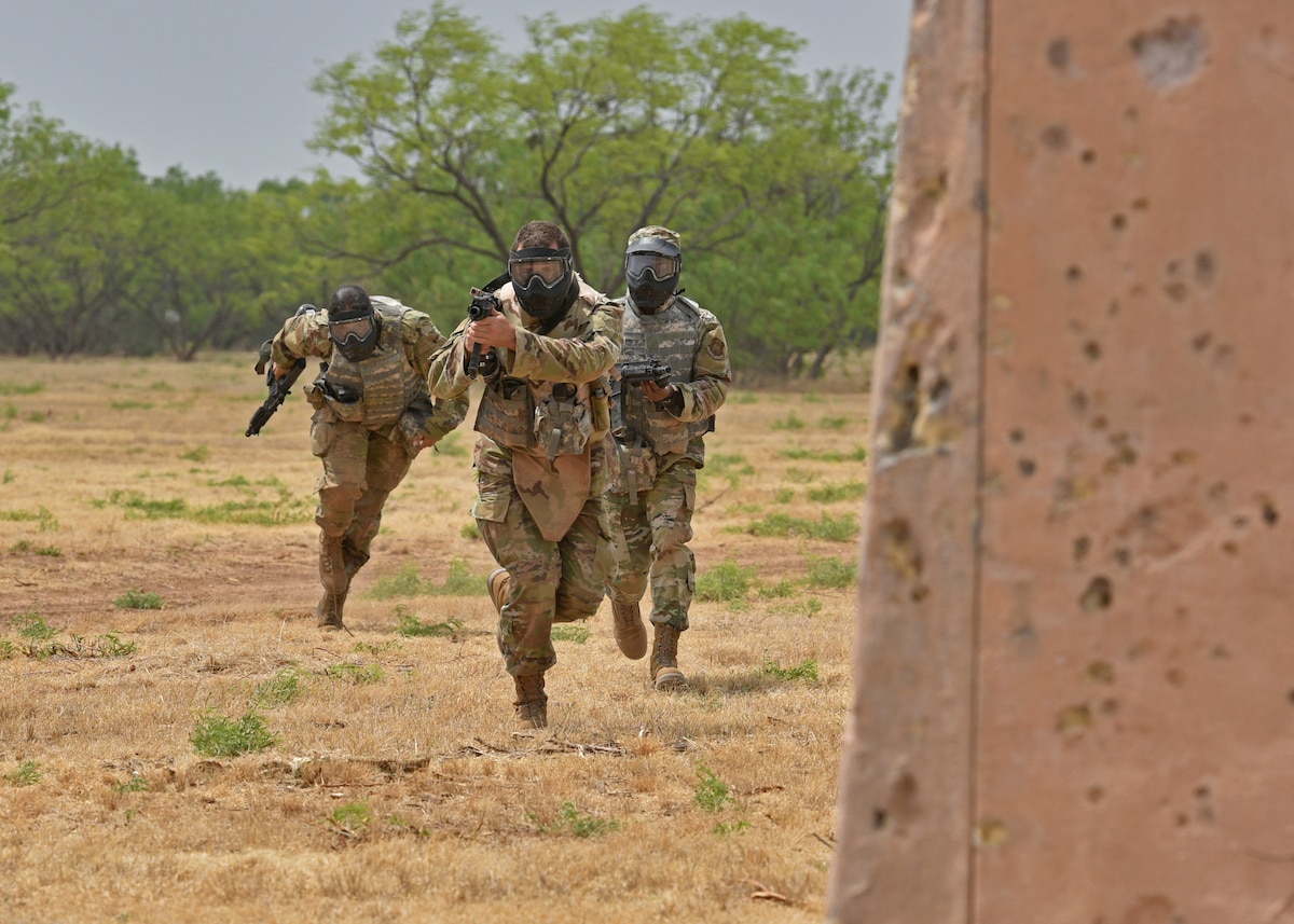 ASU ROTC cadets venture Ever into Danger during annual FTX > Air ...