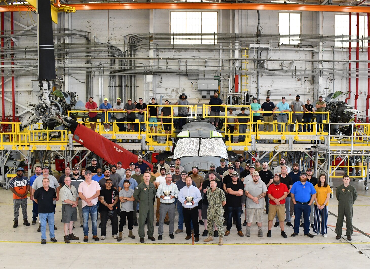 FRCE V-22 team, lead earn dual recognition in NAVAIR awards > United ...