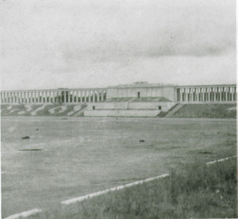 The 371st Fighter Group and the Aftermath of the Holocaust > 142nd Wing ...