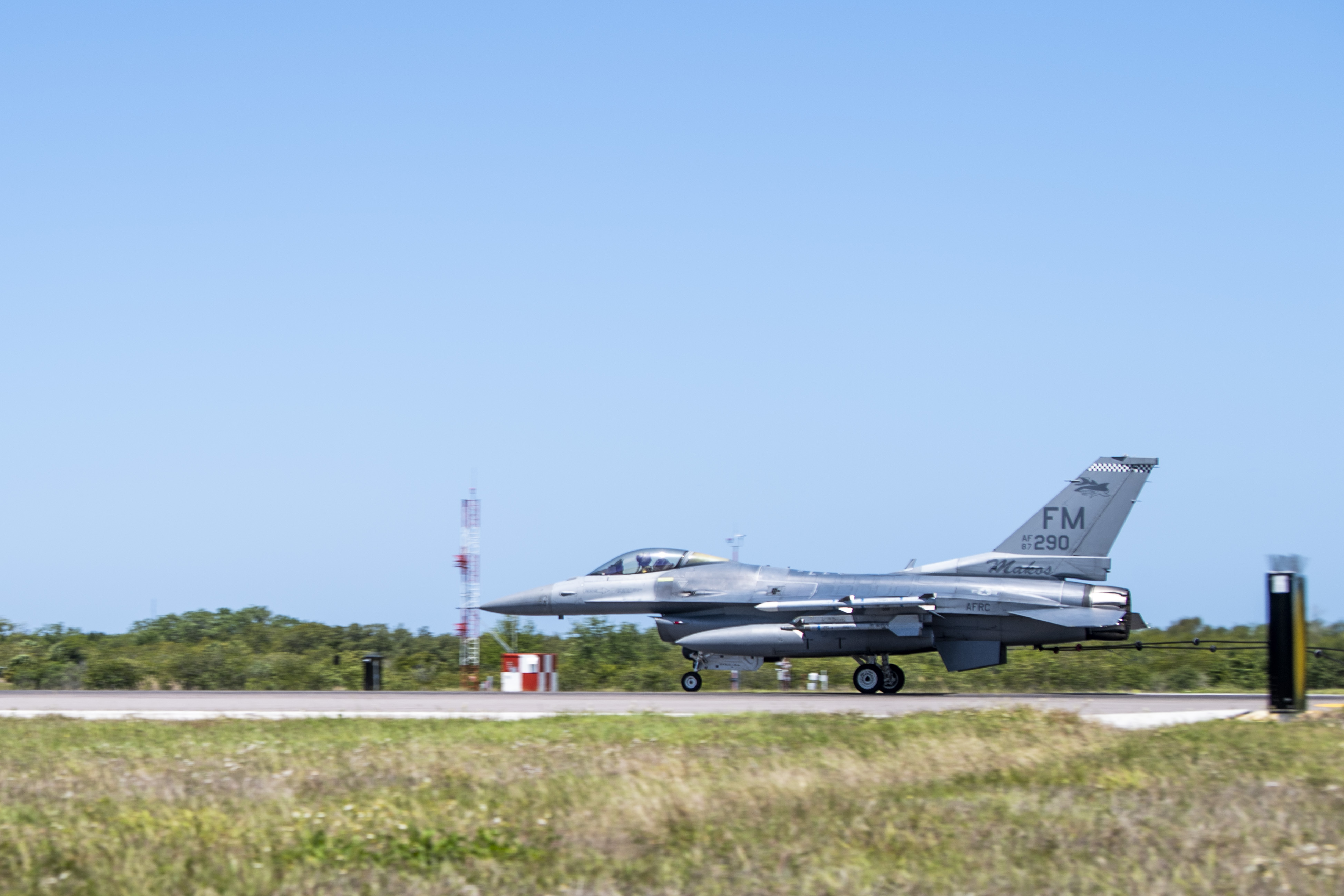 MacDill displays readiness with aircraft arresting system > MacDill Air ...