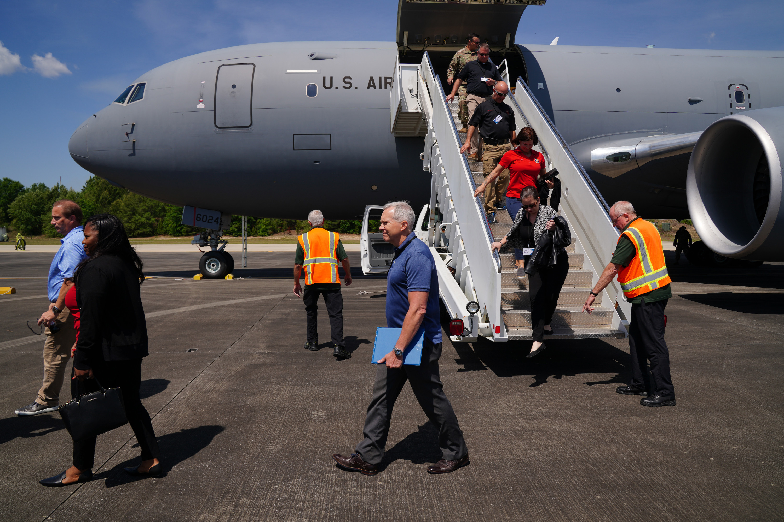 AFRC civic leaders visit Duke Field > Air Force Special Operations ...