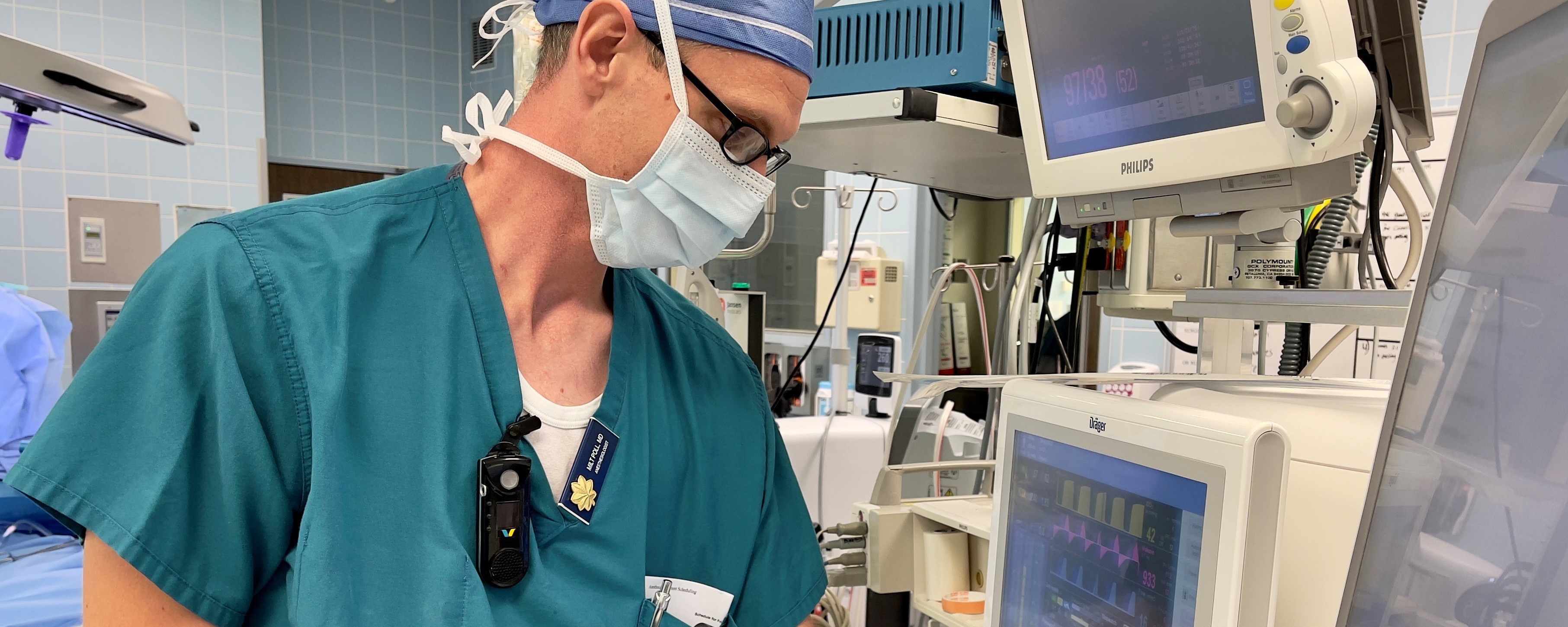 LRMC anesthesiologist aids in life-saving response at local pool ...