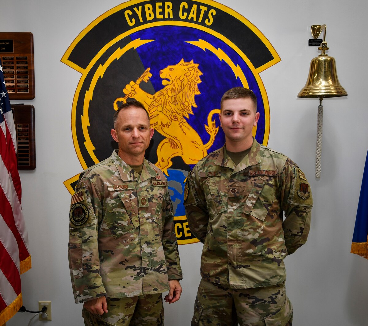 ACC Command Chief receives immersion tour of the 363d ISR Wing > 505th ...