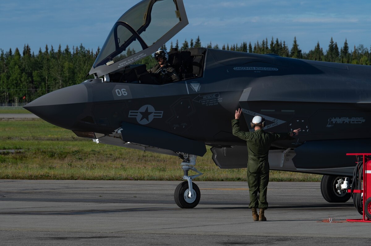 USMC participates in RF-A 22-3 > Pacific Air Forces > Article Display