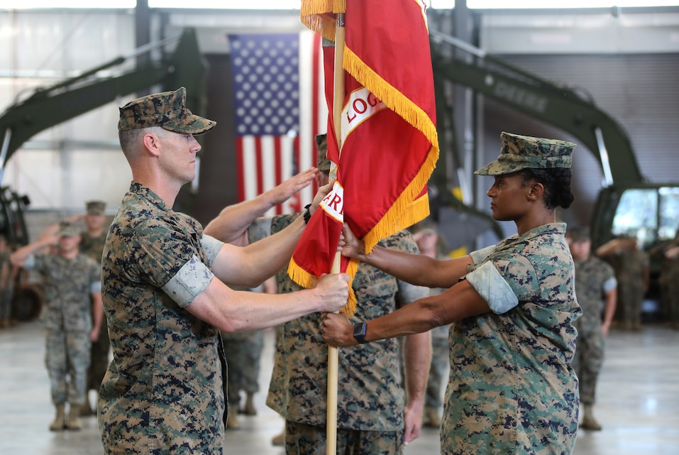 Headquarters Group Welcomes New Commander > U.S. Marine Corps Logistics ...