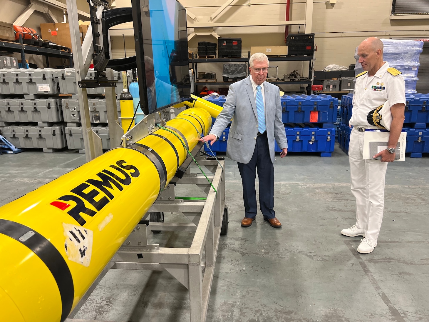 Italy Visits Naval Oceanography > Naval Meteorology and Oceanography ...