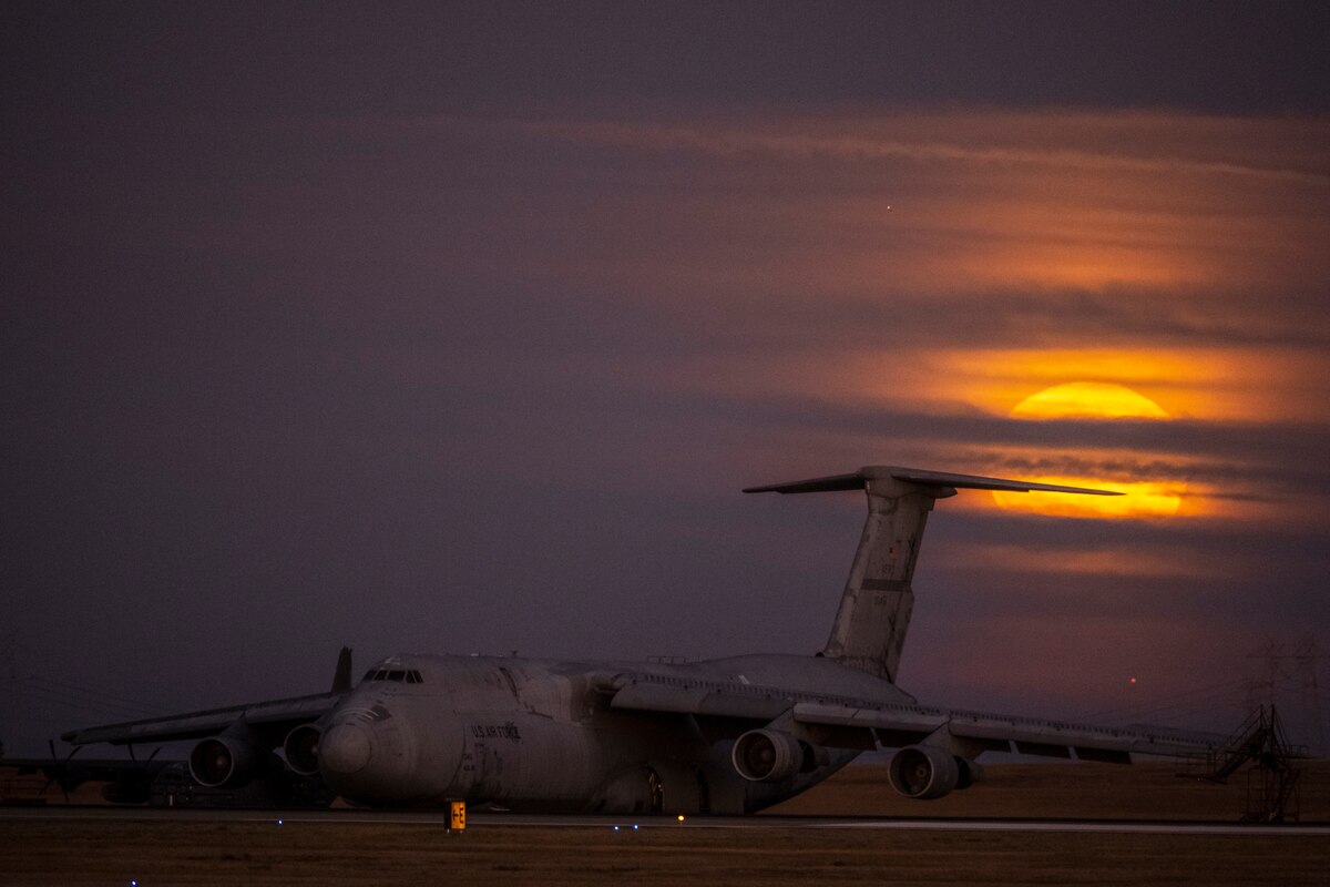 Travis AFB opens AFREP > Travis Air Force Base > News