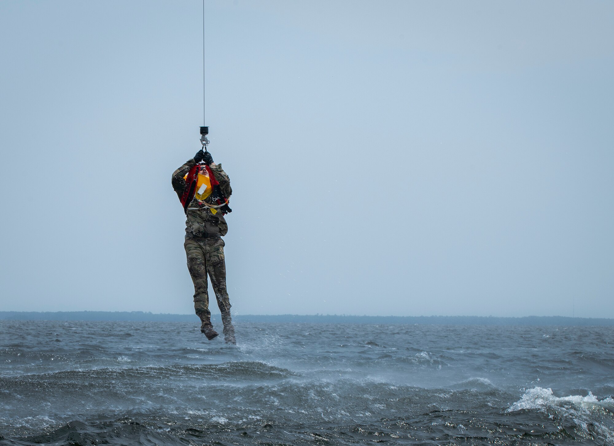 Sea 2 Sky: test, special ops units combine for water survival training ...
