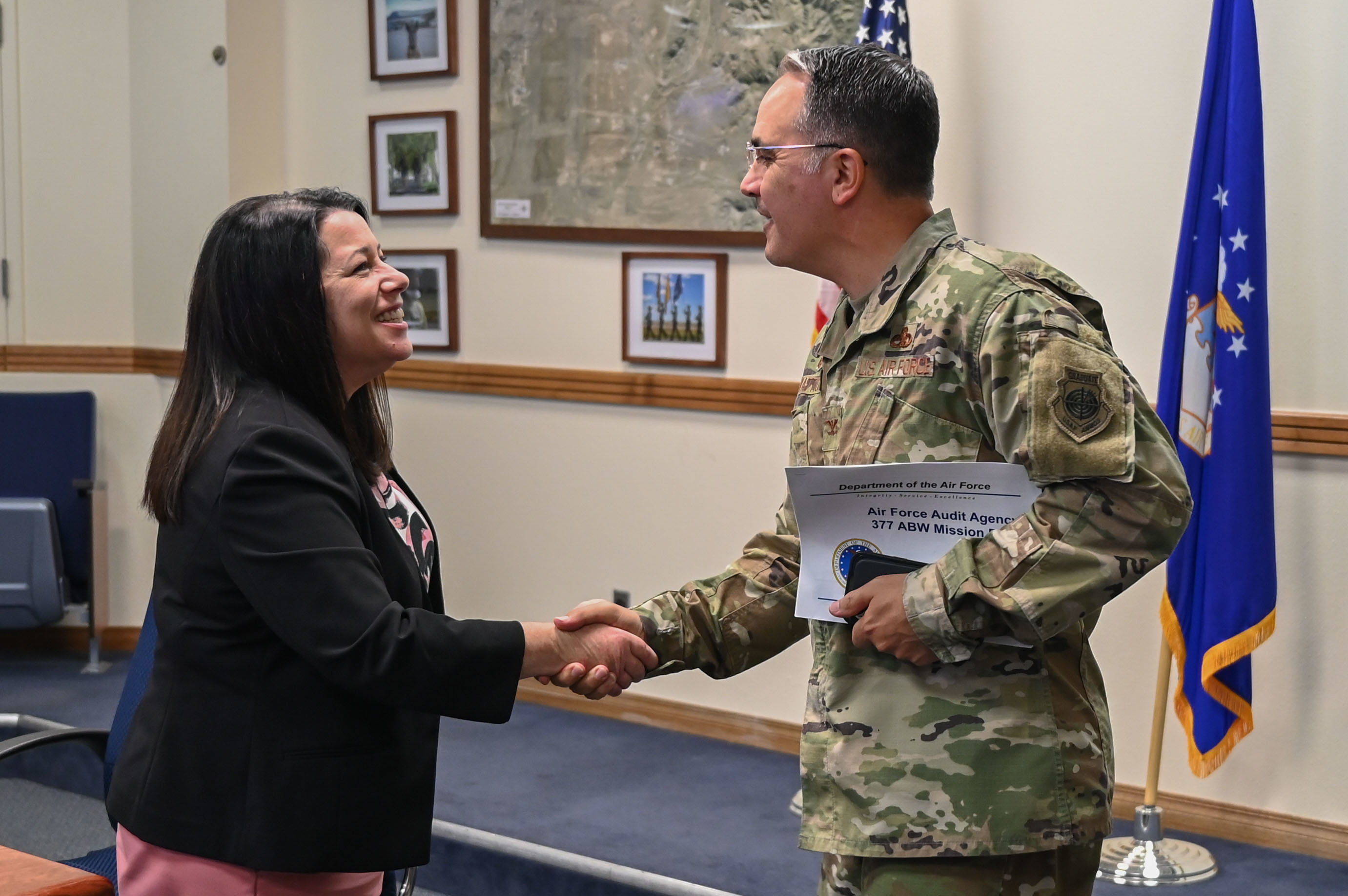 Air Force Deputy Auditor General visits Kirtland > Air Force Global ...