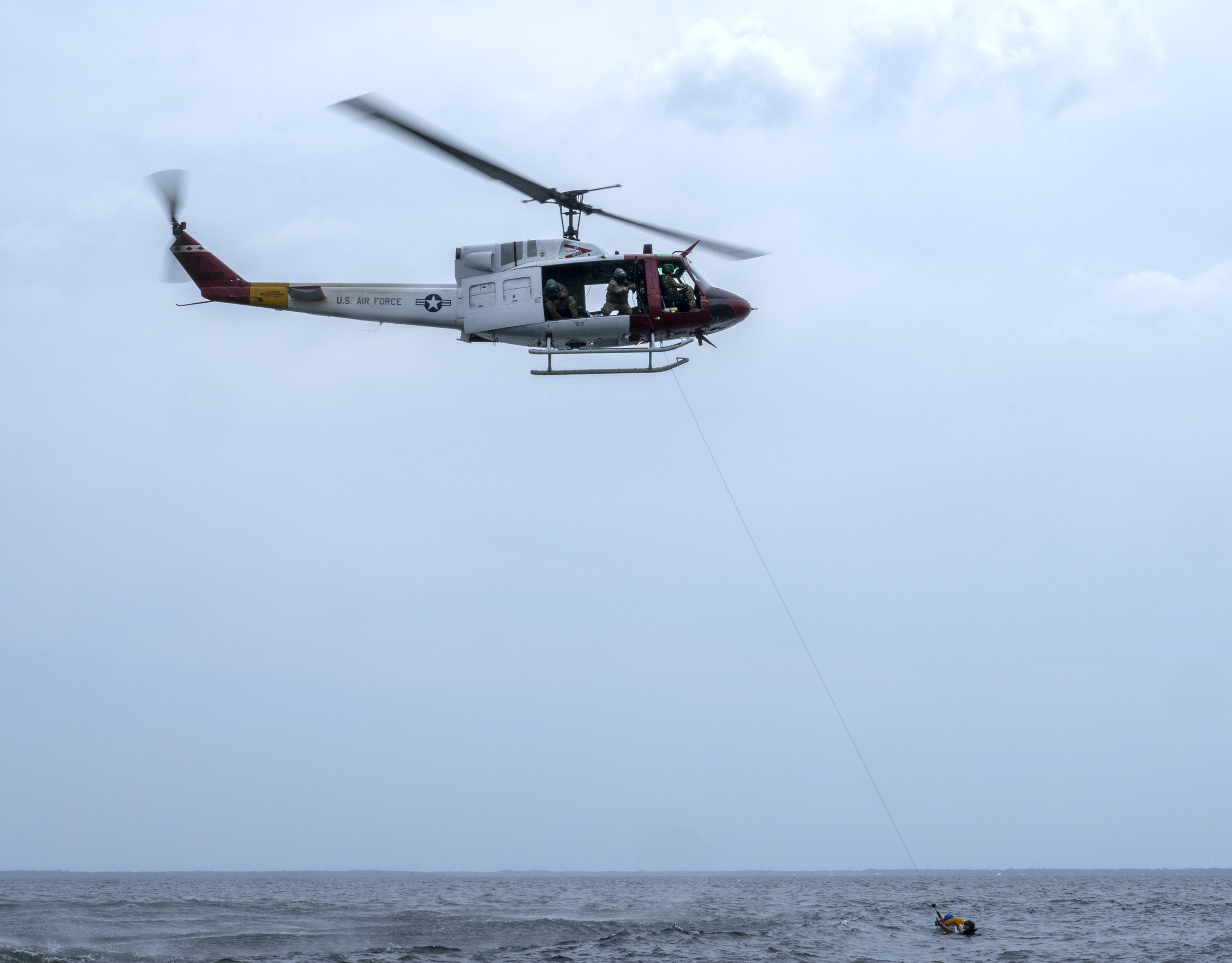 Sea 2 Sky: test, special ops units combine for water survival training ...