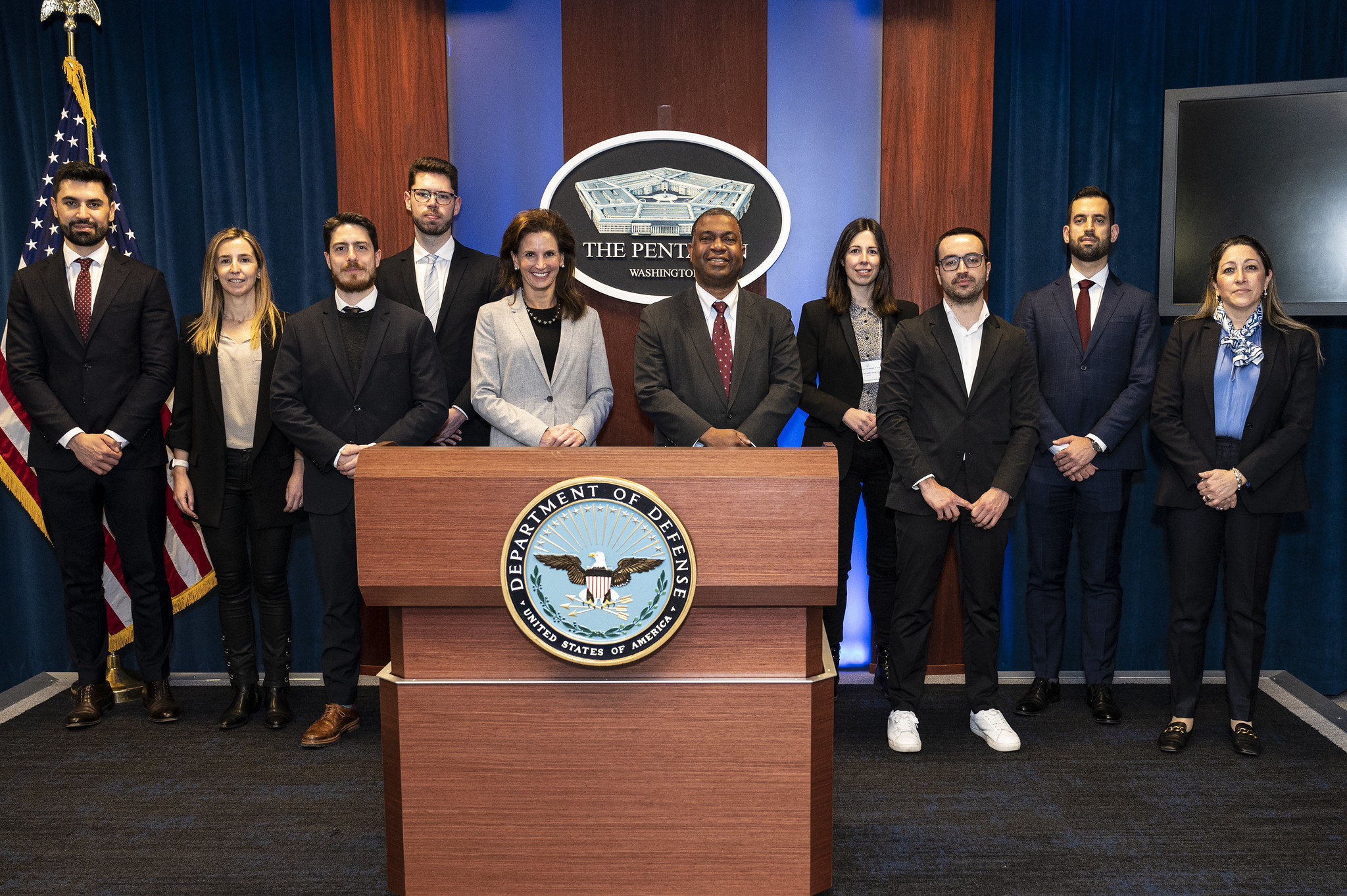 DOD Welcomes the State Department's International Exchange Visitors > U ...