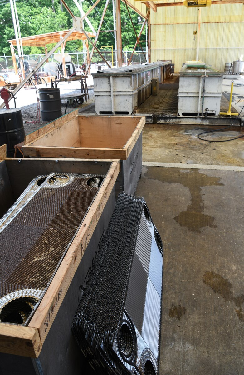 AEDC Model Shop reduces risk with new chemical cleaners > Arnold Air ...