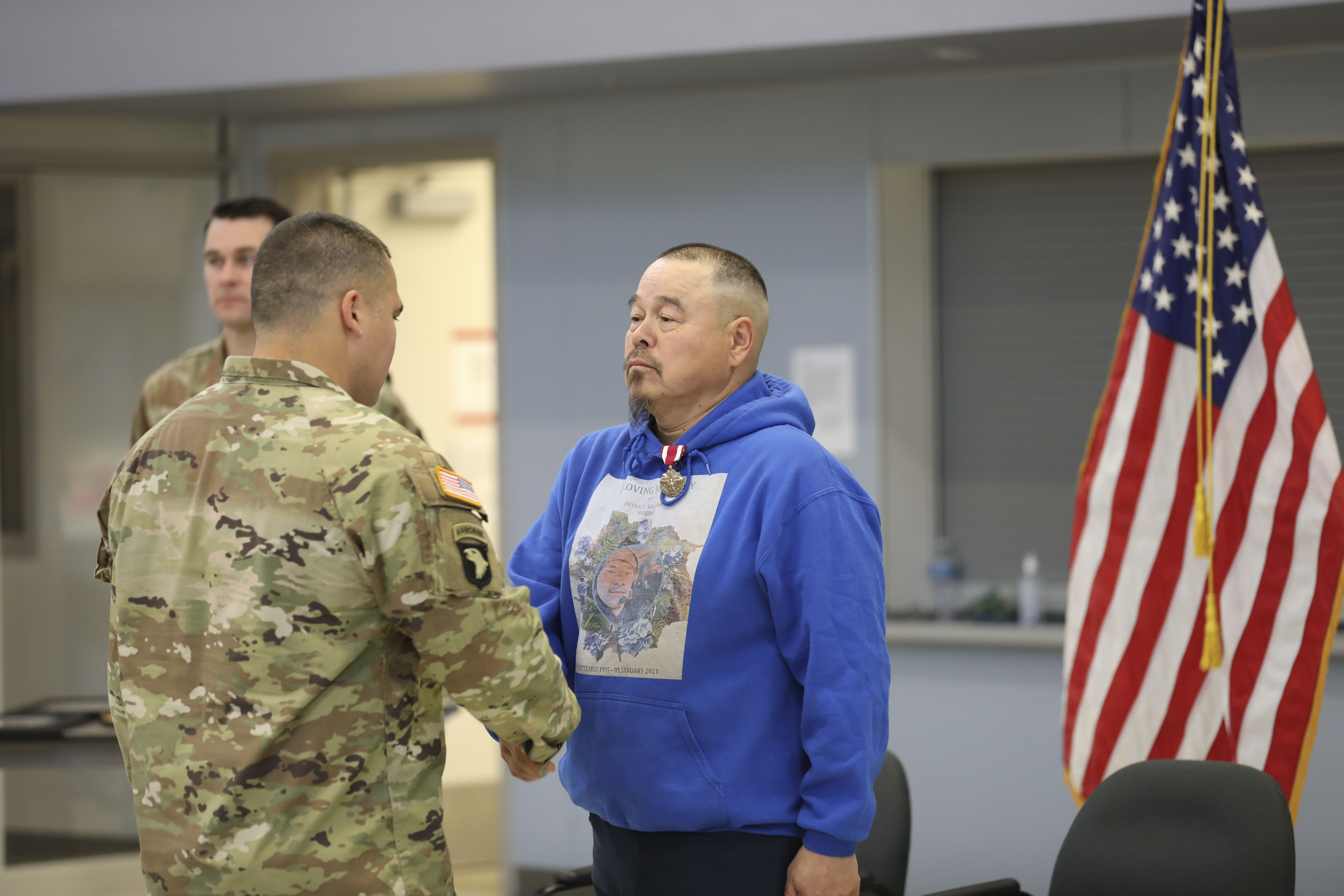 Bethel couple recognized for decades of service to the Alaska Guard