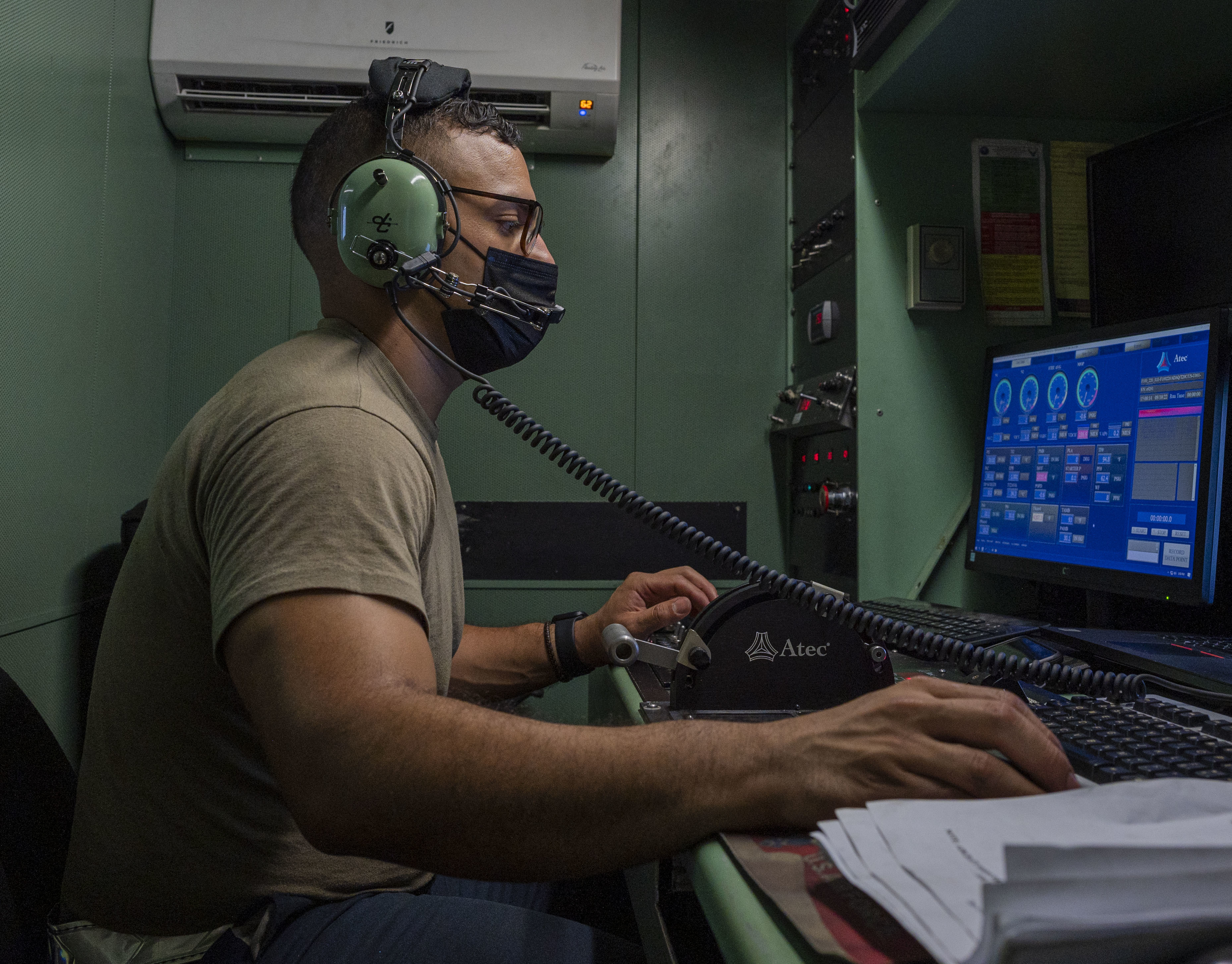 4th CMS Airmen ignite F-15E engines > Seymour Johnson Air Force Base ...