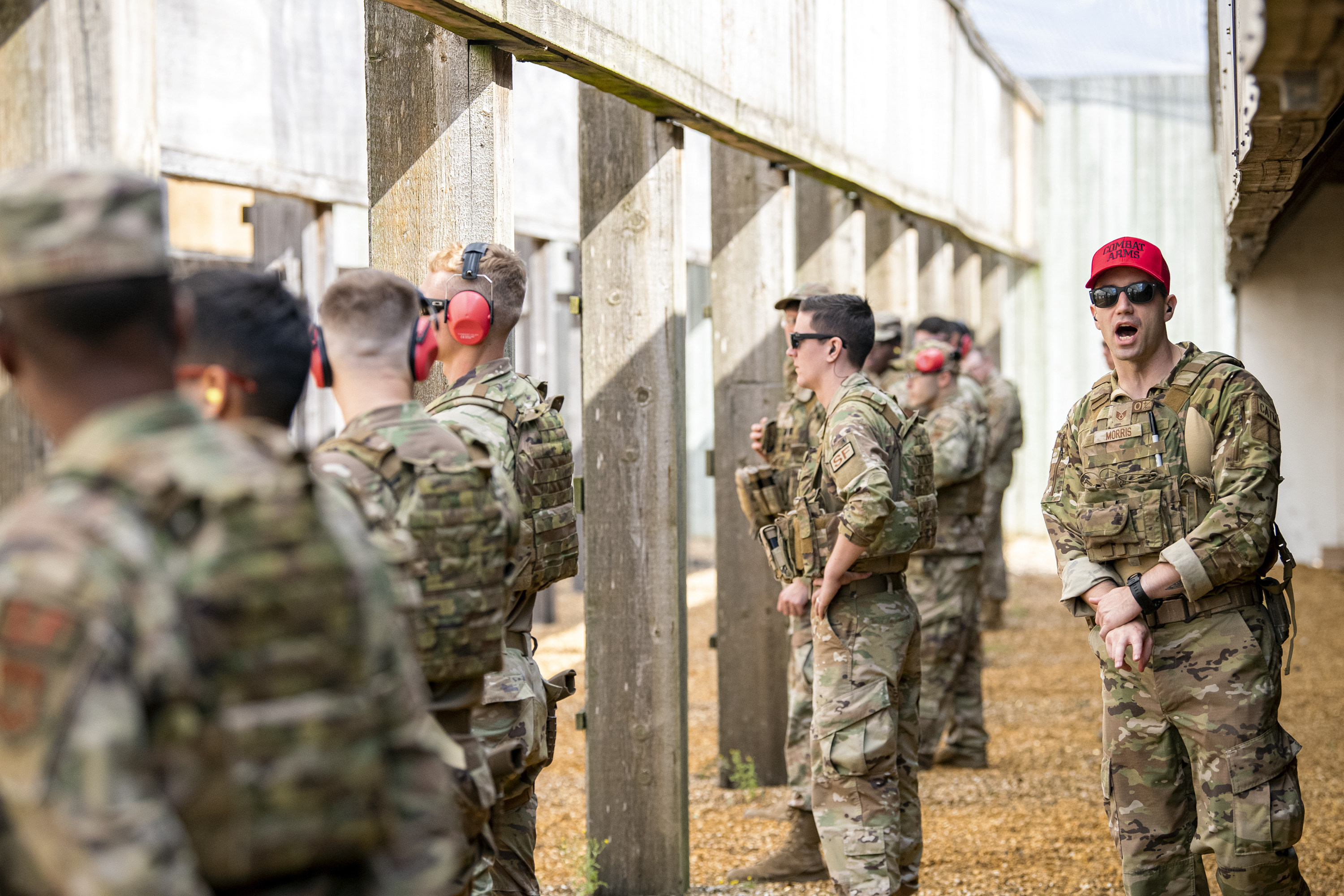 Defenders improve readiness through proficiency course > 501st Combat ...