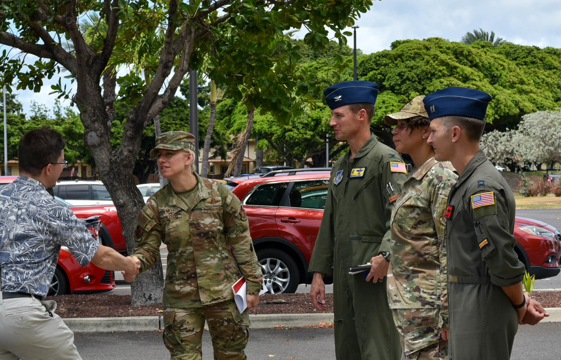 STAFFDEL visits 15th Wing > 15th Wing > Article Display