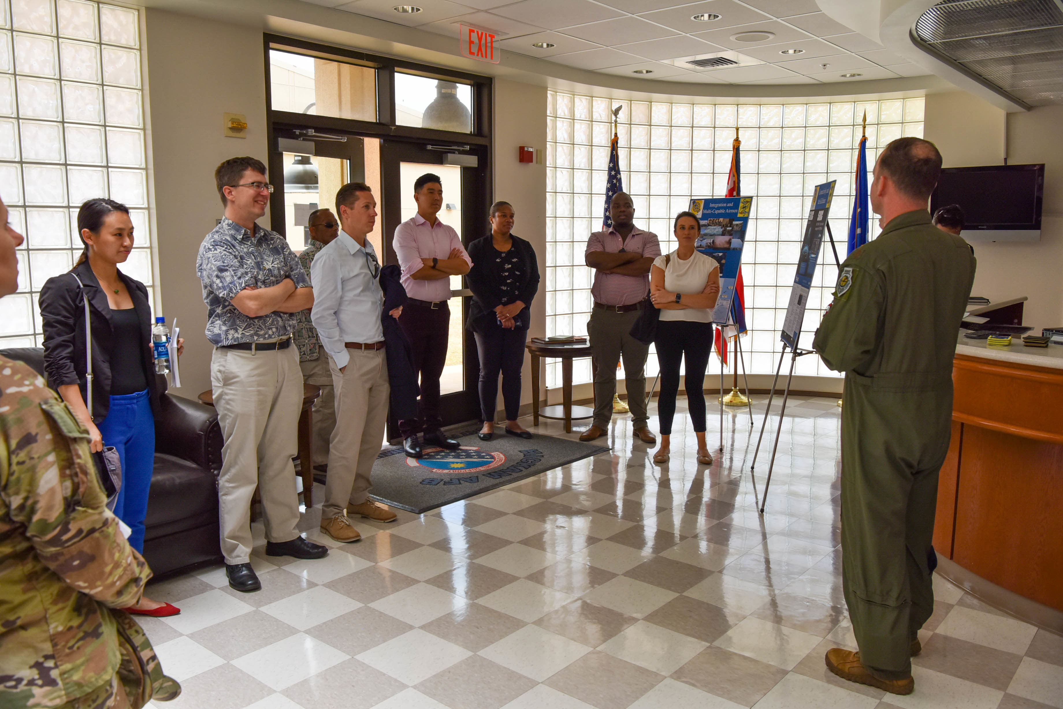 STAFFDEL visits 15th Wing > 15th Wing > Article Display
