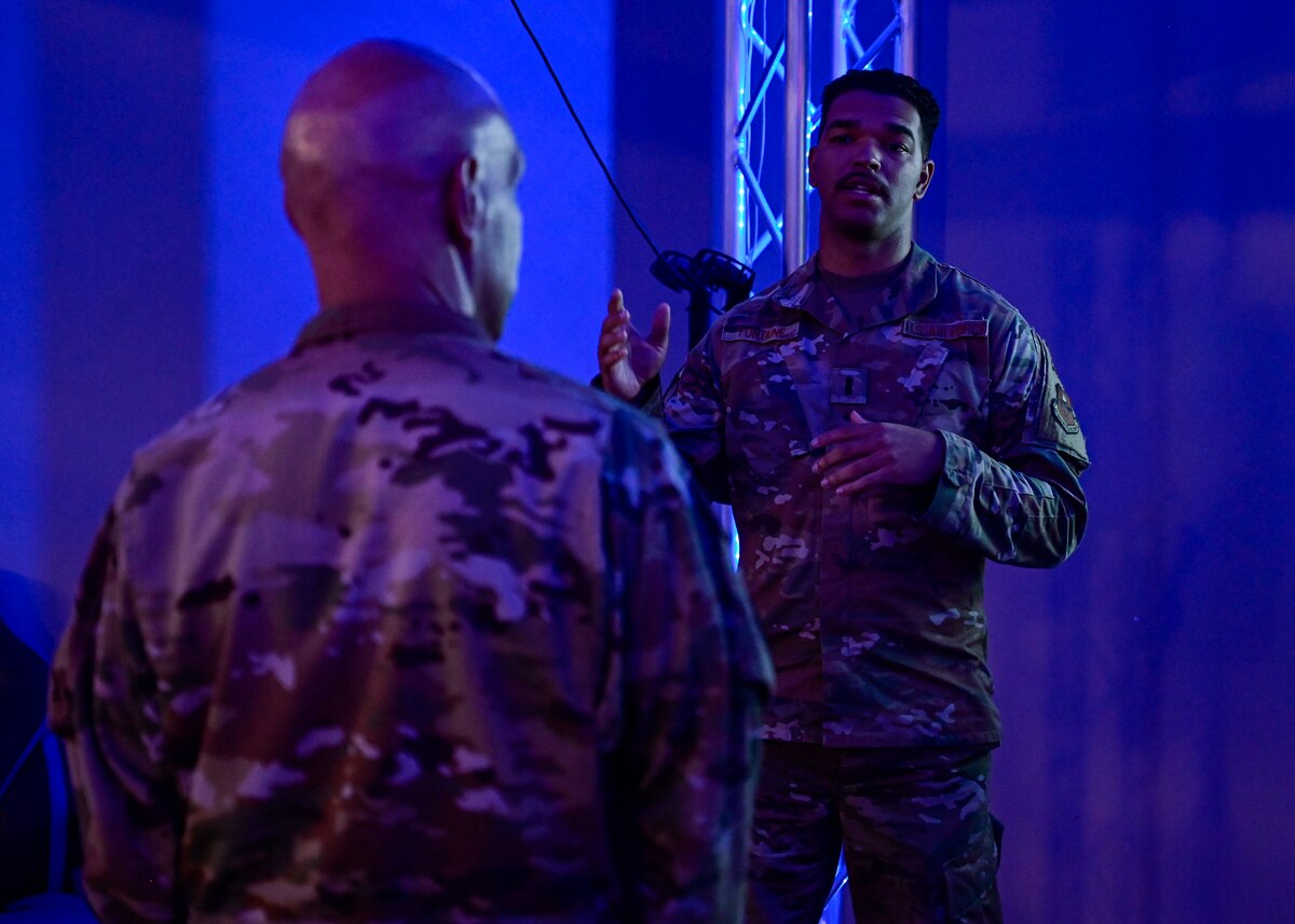 TLR showcases mission to AETC commander, spouse > Little Rock Air Force ...