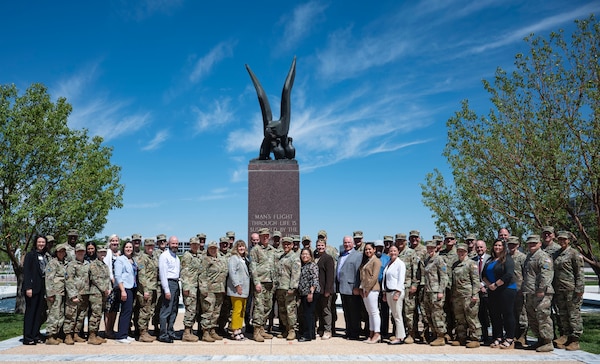 STARCOM holds its Year 1 Commander’s Conference > Space Training and ...