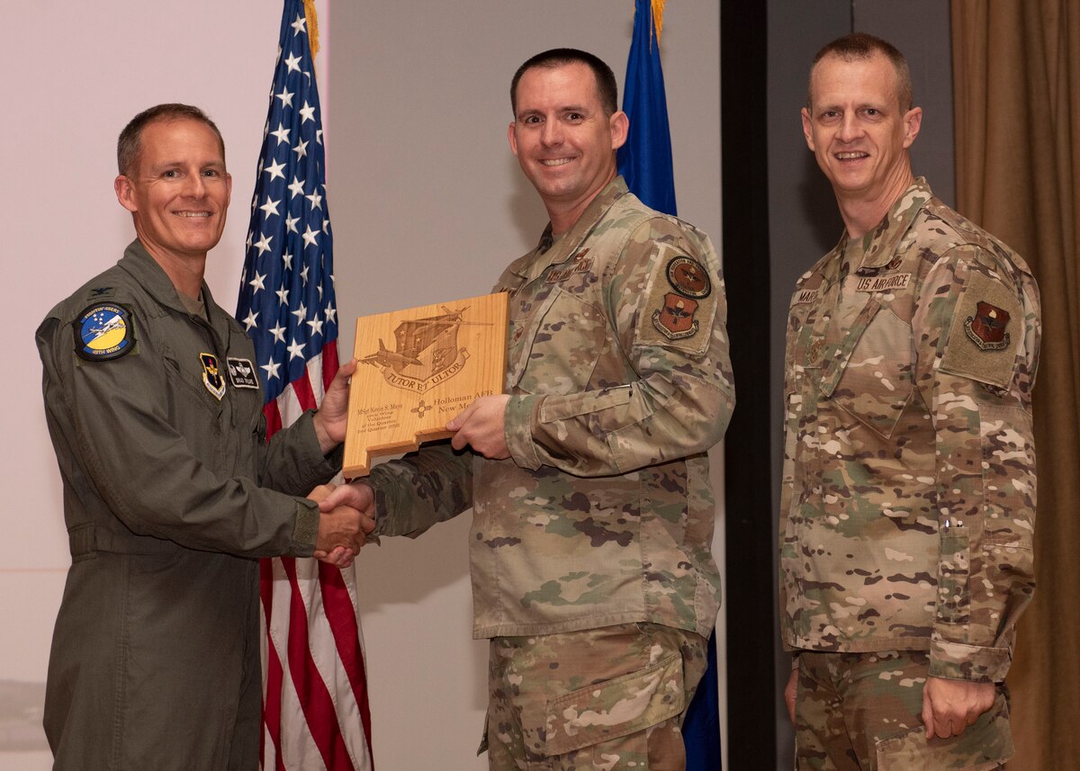 49th Wing 2nd Quarterly Awards > Holloman Air Force Base > Display