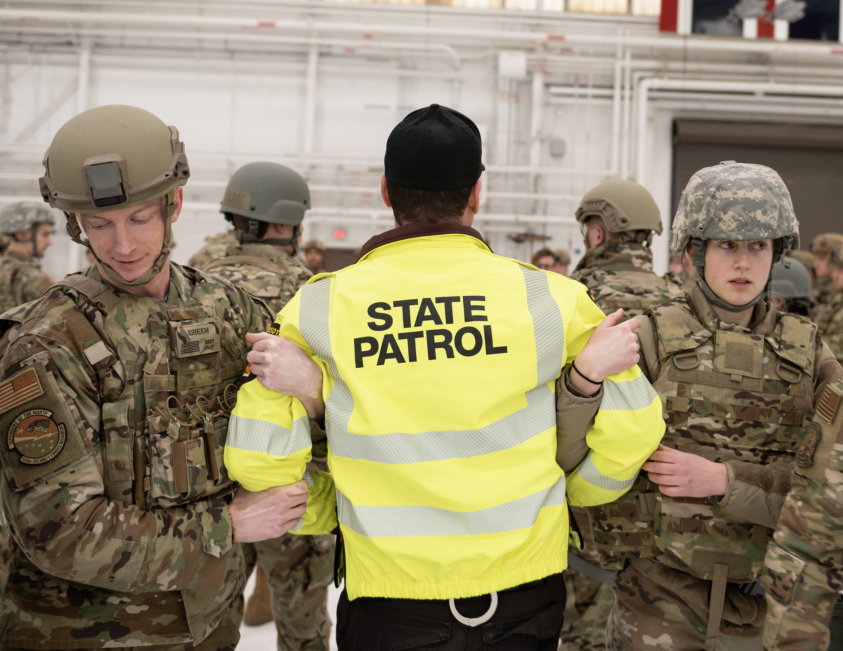 DOMOPS Training with the Minnesota State Patrol > 133rd Airlift Wing ...