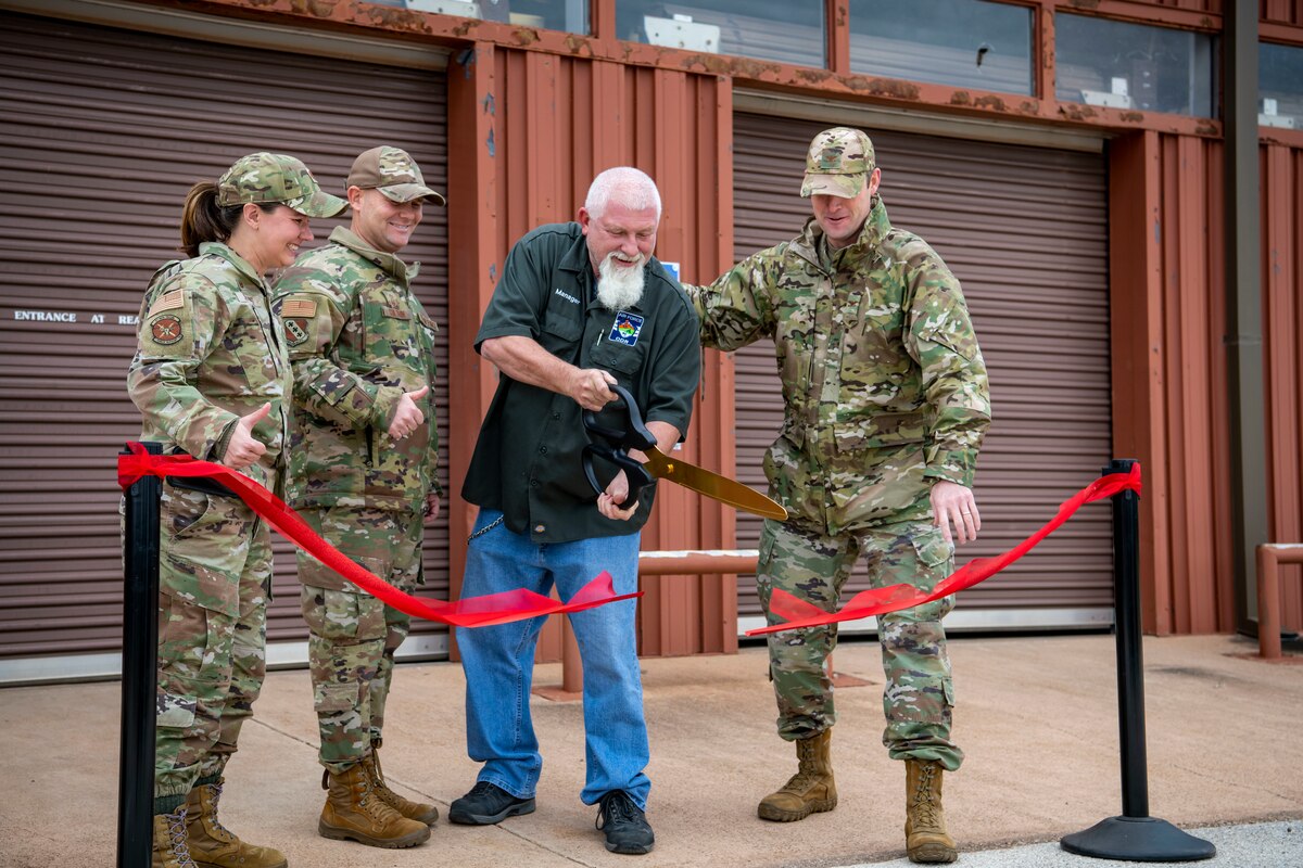 Auto Hobby Shop Re-Opening > Dyess Air Force Base > Article Display