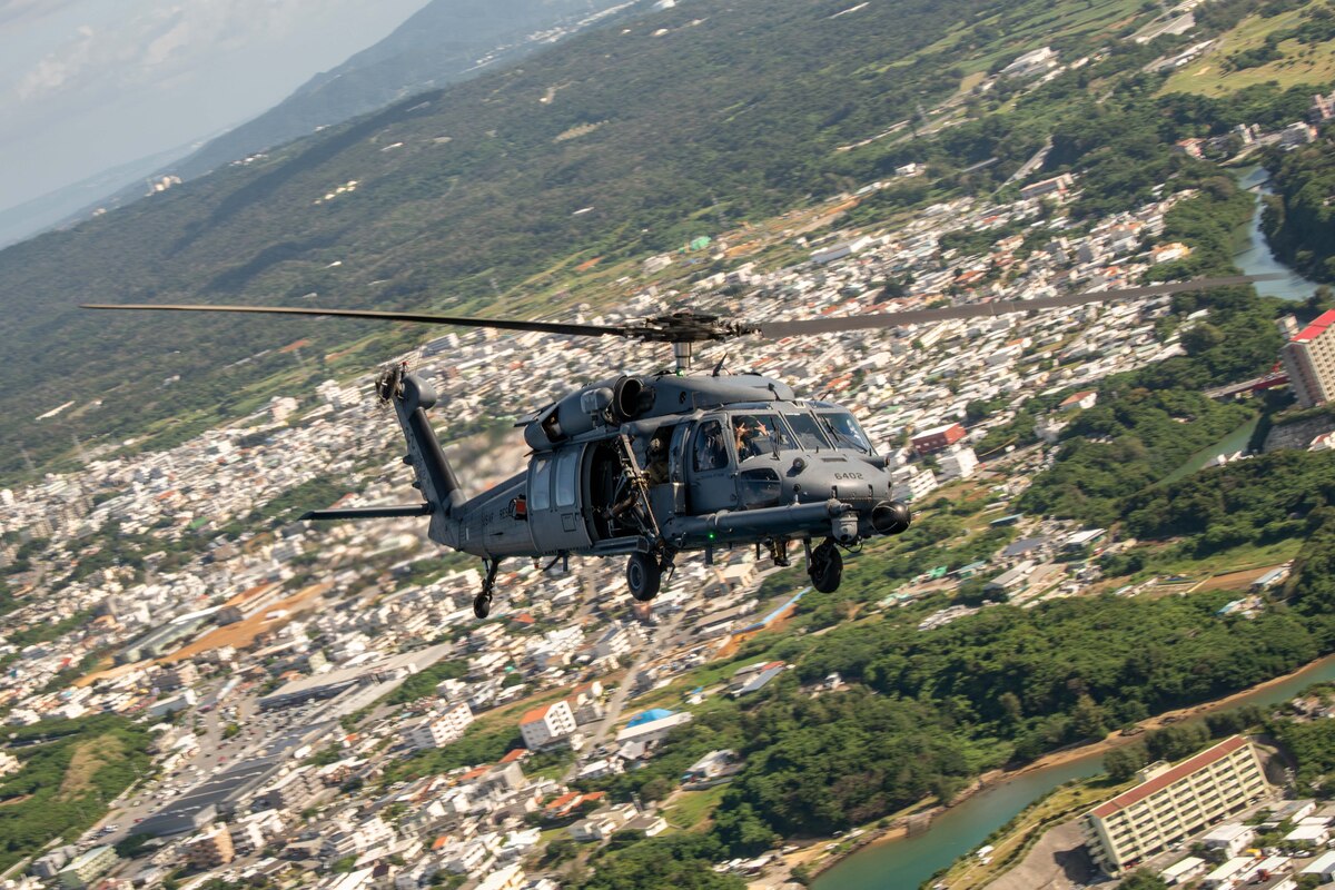 33 RQS conducts Large Force Exercise > Kadena Air Base > News