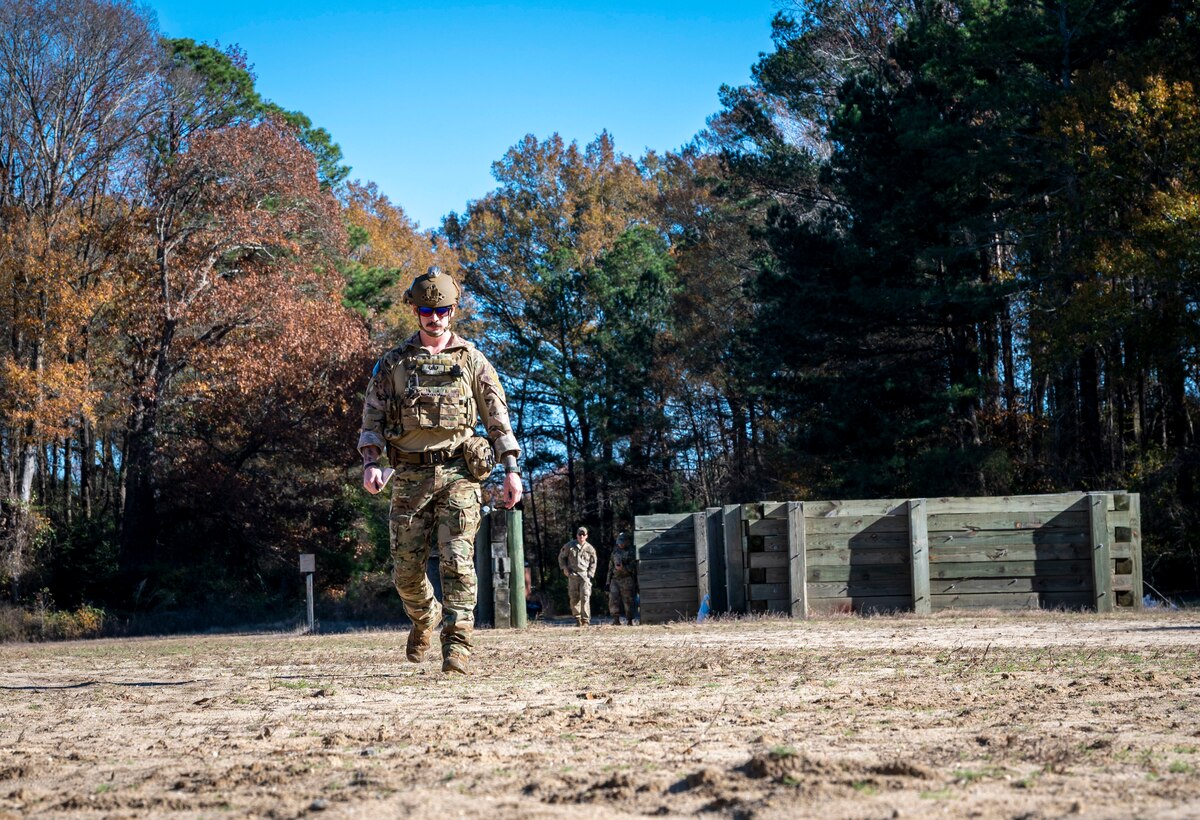 4th CES EOD teams secure safe operations > Seymour Johnson Air Force ...